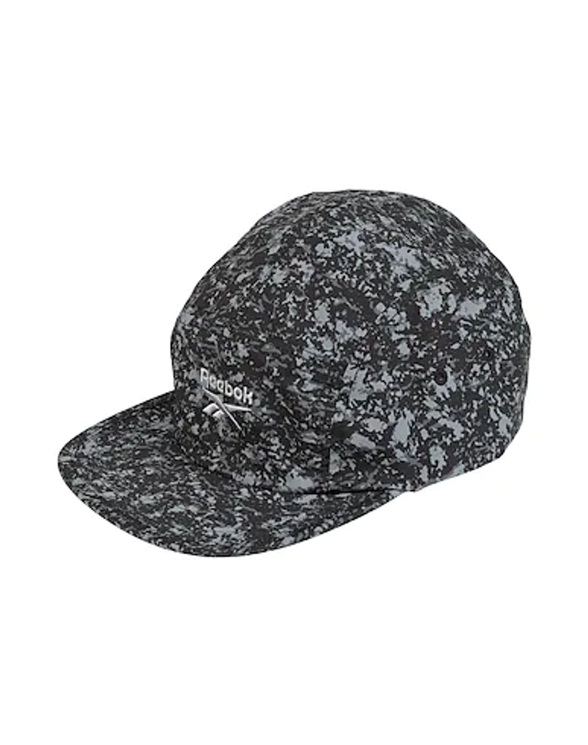 Reebok Hat In Black | WHAT’S ON THE STAR?