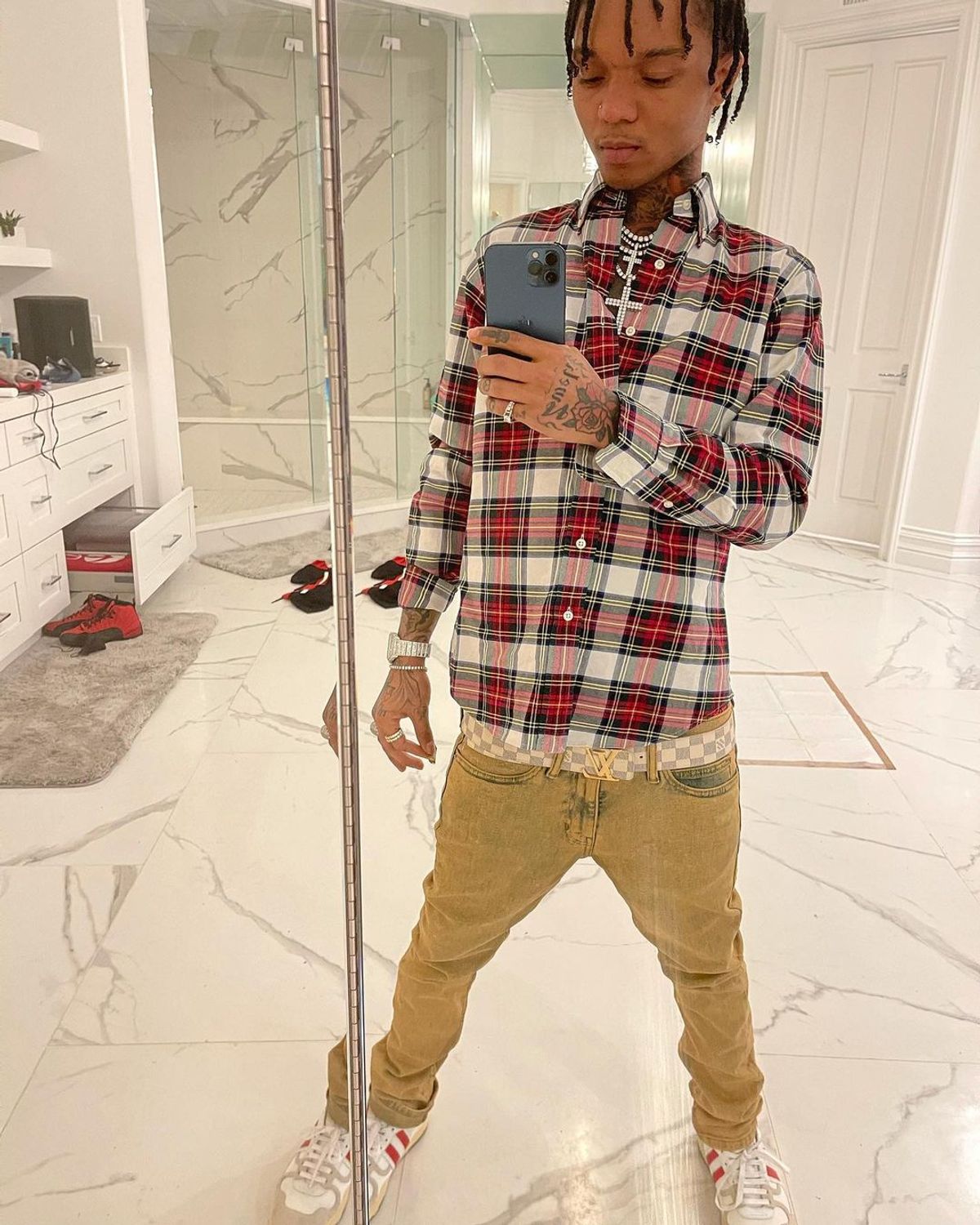 Swae Lee Outfit from February 7, 2021 | WHAT’S ON THE STAR?