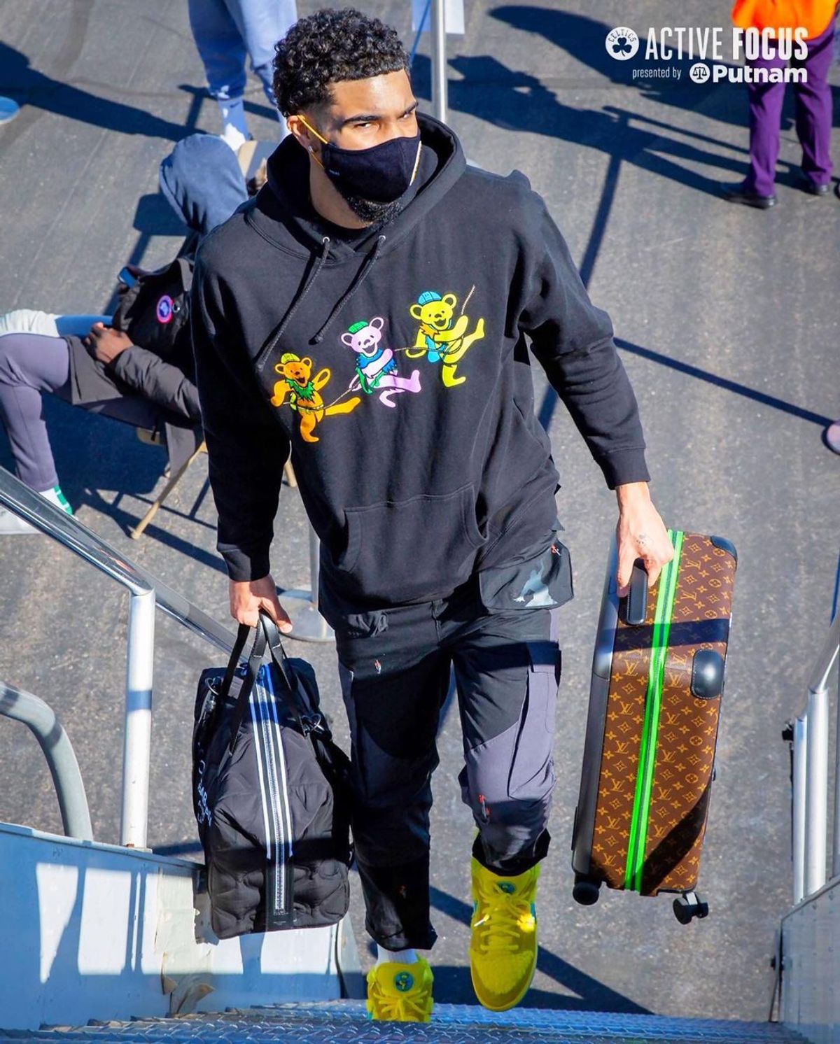 Jayson Tatum Outfit from February 9, 2021 | WHAT’S ON THE STAR?