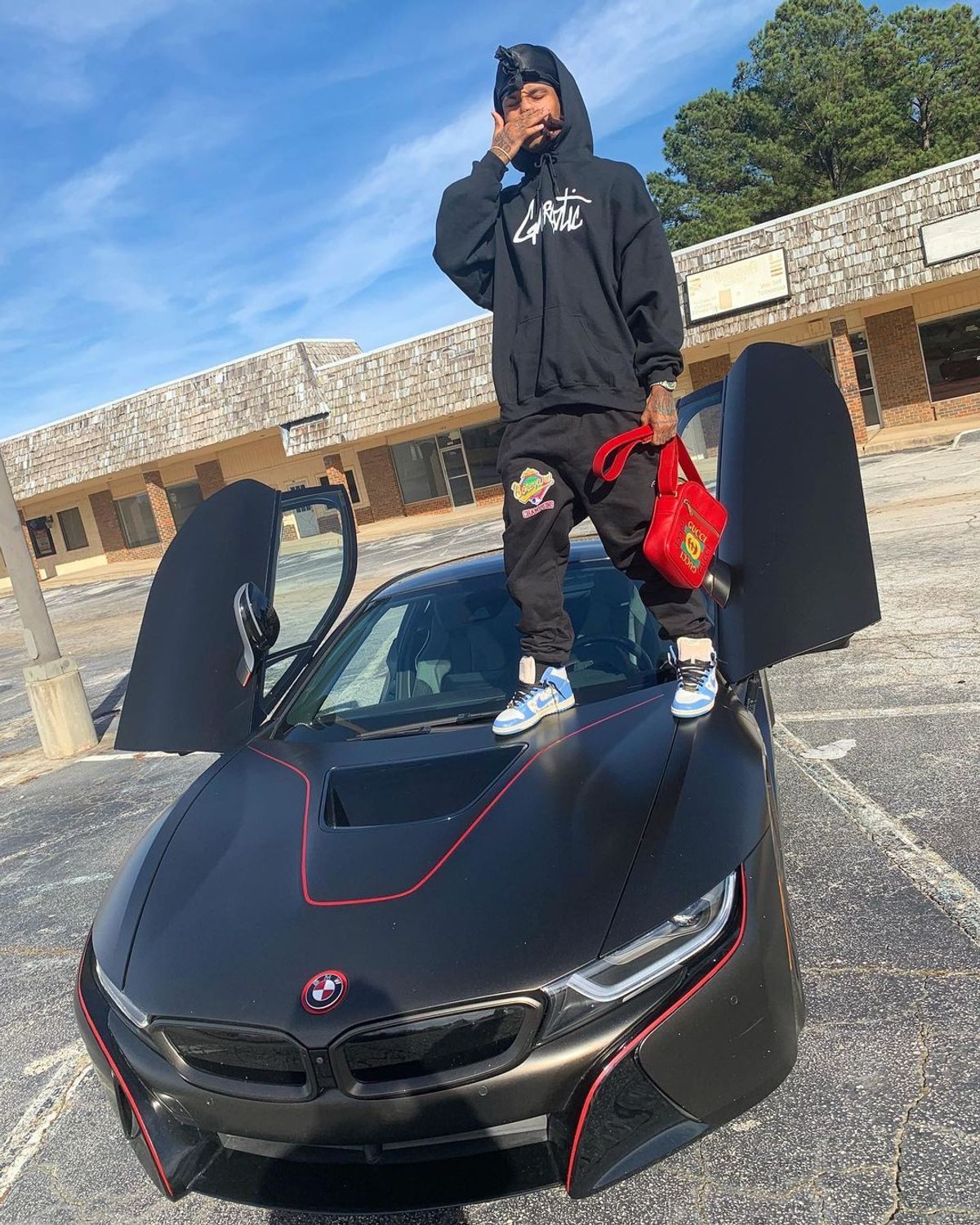 Lil Gnar Outfit from February 14, 2021 | WHAT’S ON THE STAR?