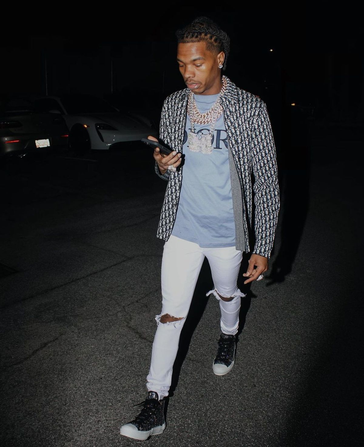 Lil Baby Outfit from February 21, 2021 | WHAT’S ON THE STAR?