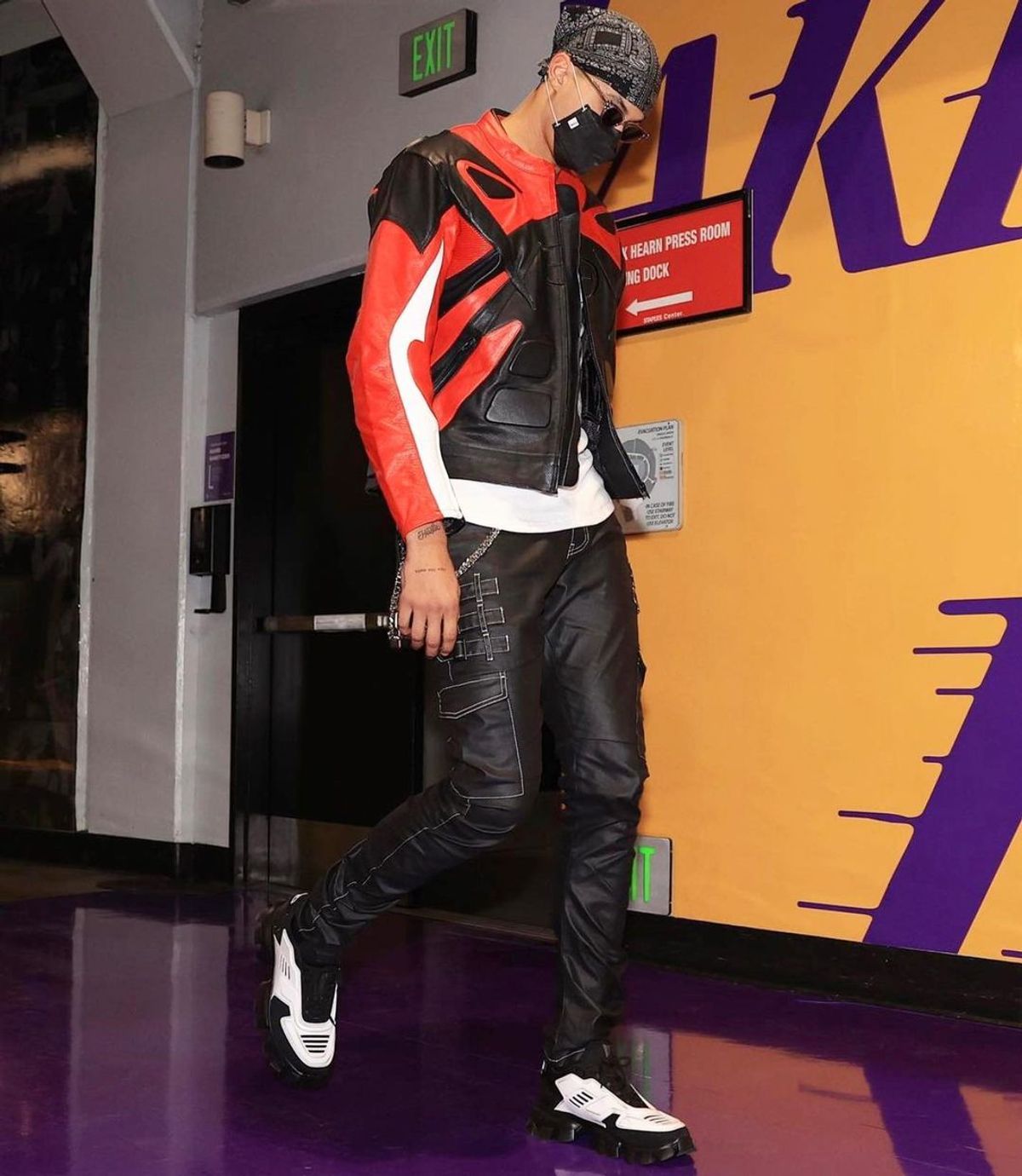 Kyle Kuzma Outfit from February 23, 2021 | WHAT’S ON THE STAR?