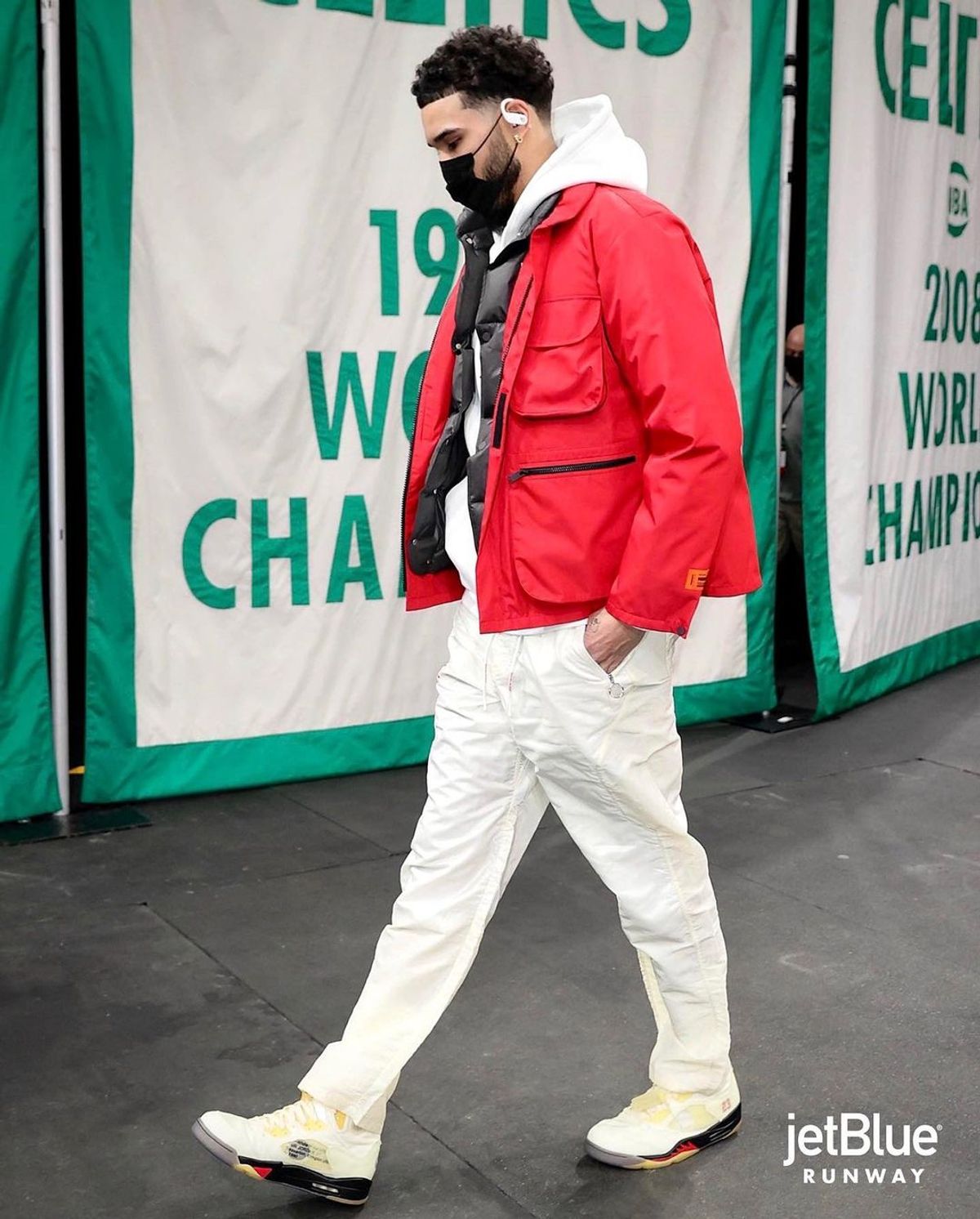 Jayson Tatum Outfit from February 20, 2021 | WHAT’S ON THE STAR?