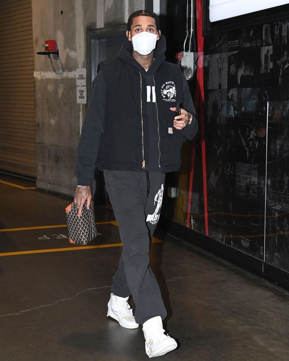 Jordan Clarkson Outfit from February 20, 2021 | WHAT’S ON THE STAR?