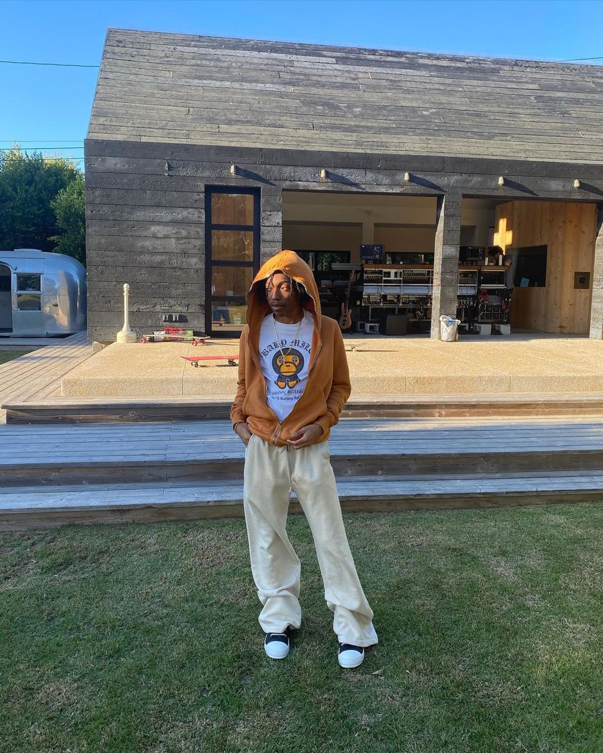 Lil Tecca Outfit from March 2, 2021 | WHAT’S ON THE STAR?