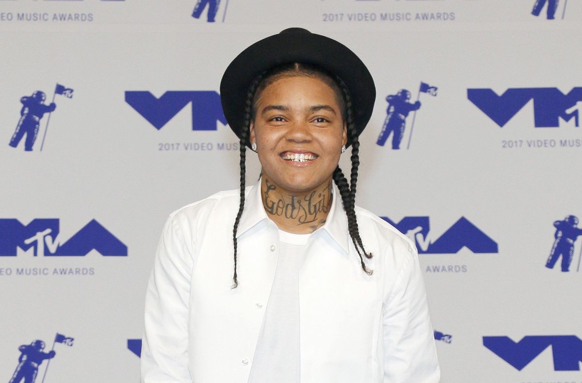 Young M.A: Outfits, Clothes, Style and Fashion | WHAT’S ON THE STAR?
