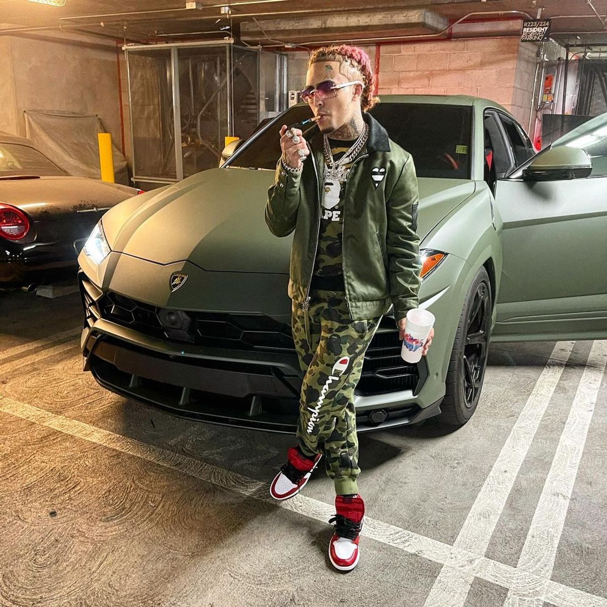 Lil Pump Outfit from March 8, 2021 | WHAT’S ON THE STAR?