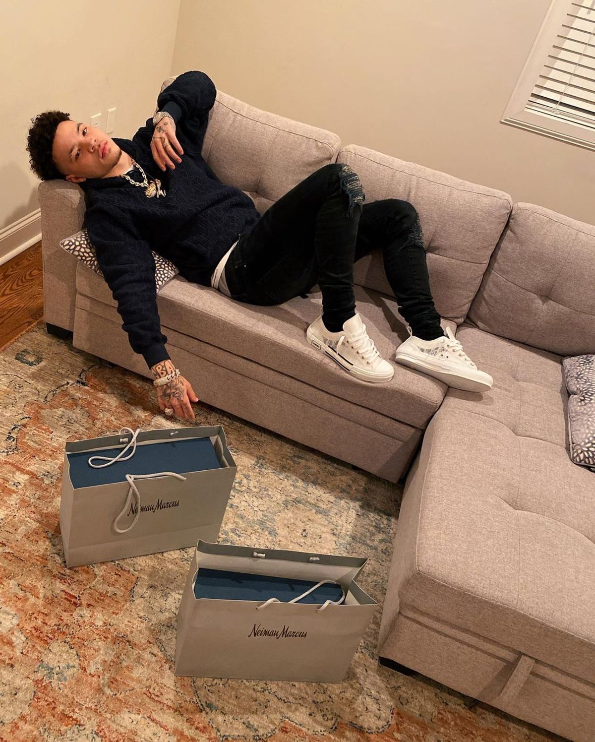 Lil Mosey Outfit from March 10, 2021 | WHAT’S ON THE STAR?
