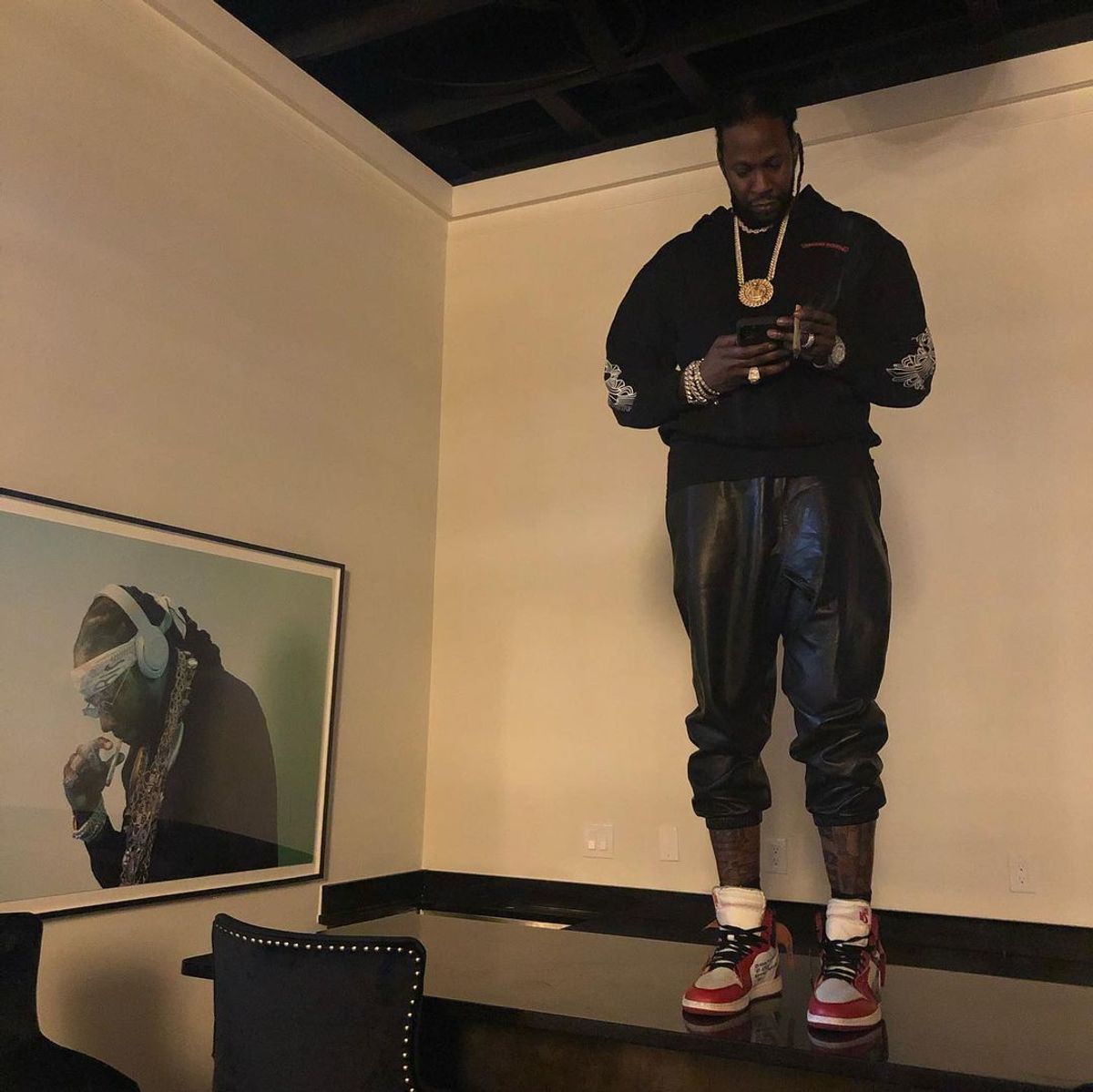 2 Chainz Outfit from March 16, 2021 | WHAT’S ON THE STAR?