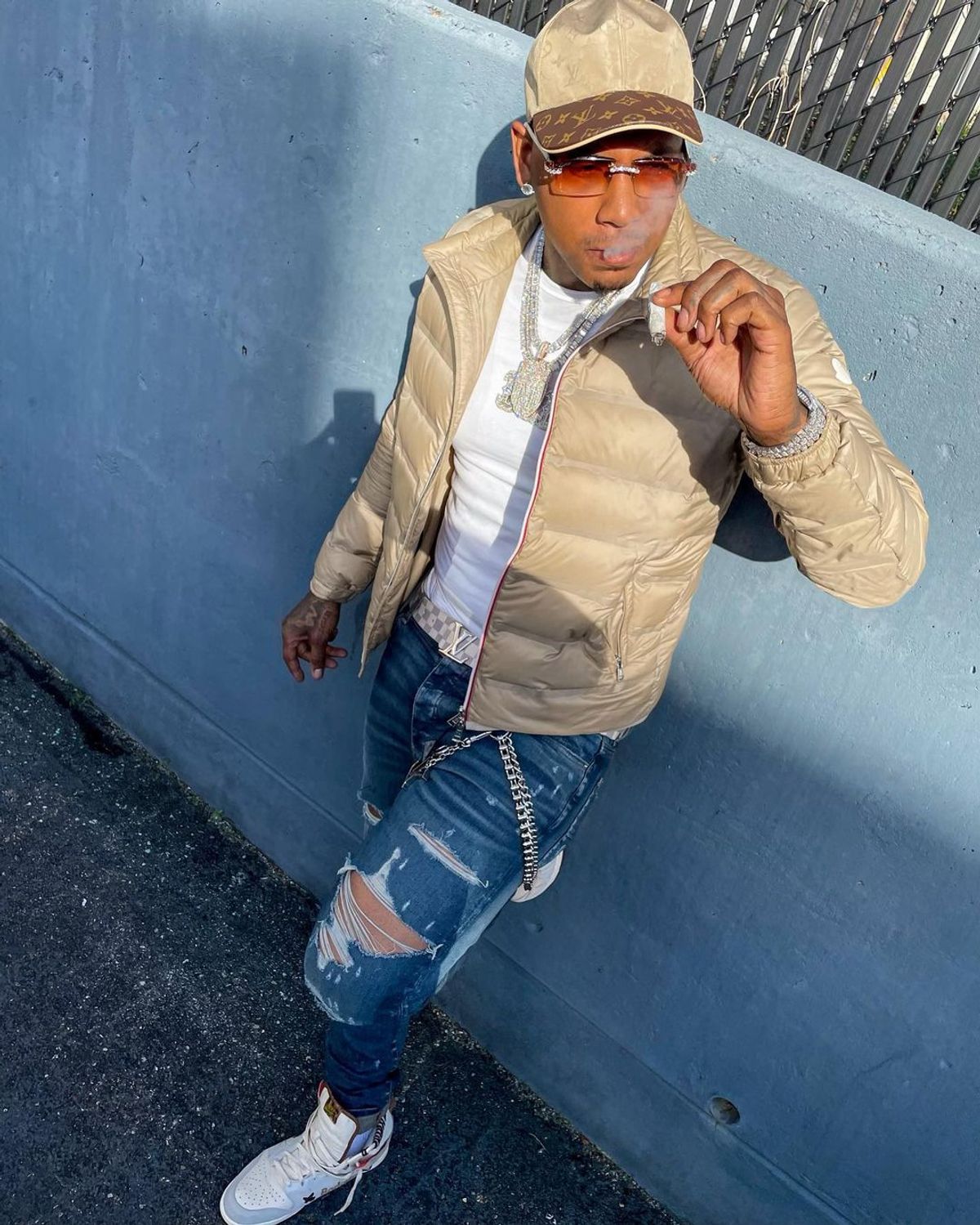 Moneybagg Yo Outfit from March 16, 2021 | WHAT’S ON THE STAR?