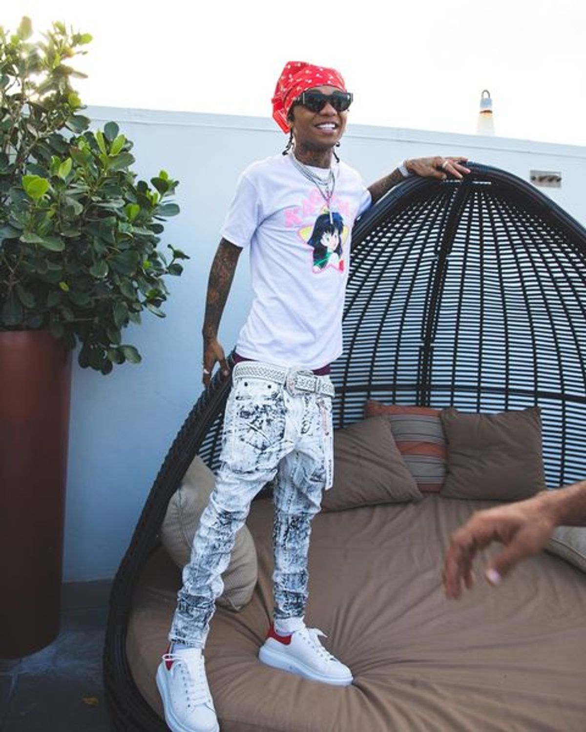 Swae Lee Outfit from March 21, 2021 | WHAT’S ON THE STAR?