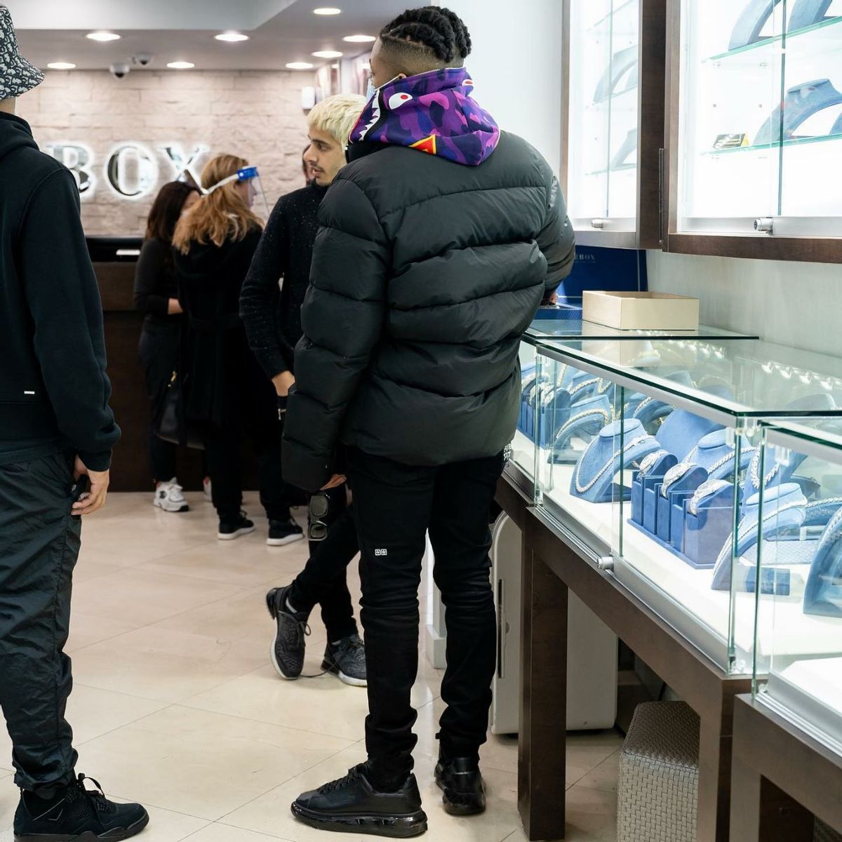 DDG Outfit from March 25, 2021 | WHAT’S ON THE STAR?