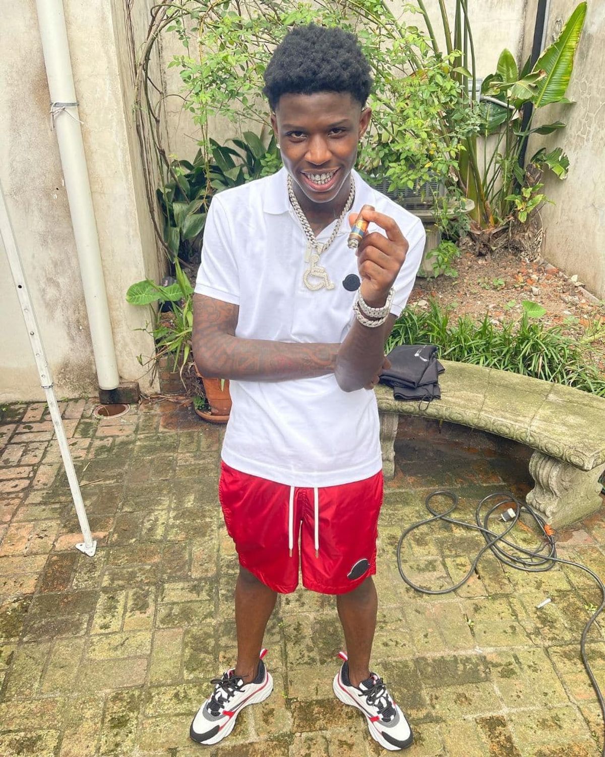 Quando Rondo Outfit from March 29, 2021 | WHAT’S ON THE STAR?