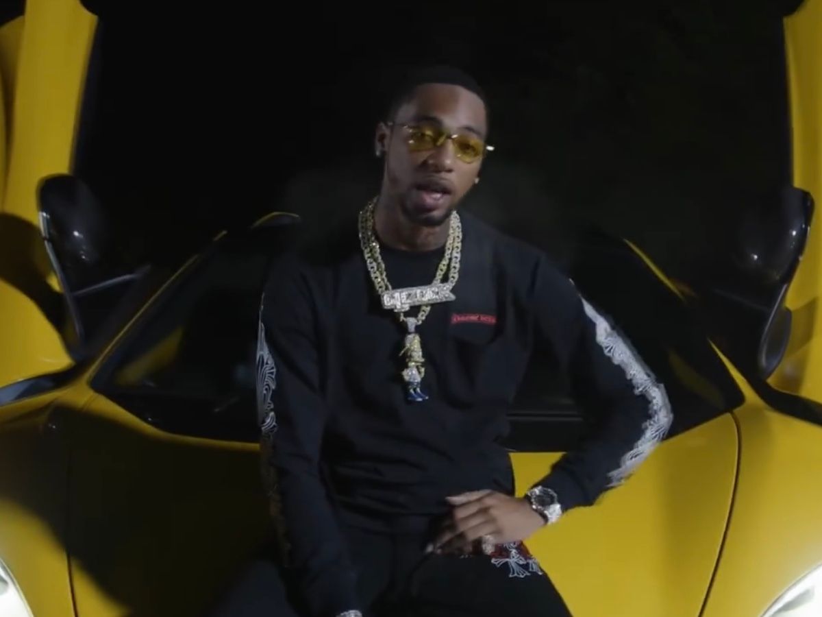 Key Glock Outfits in "I Am The Type" Video | WHAT’S ON THE STAR?