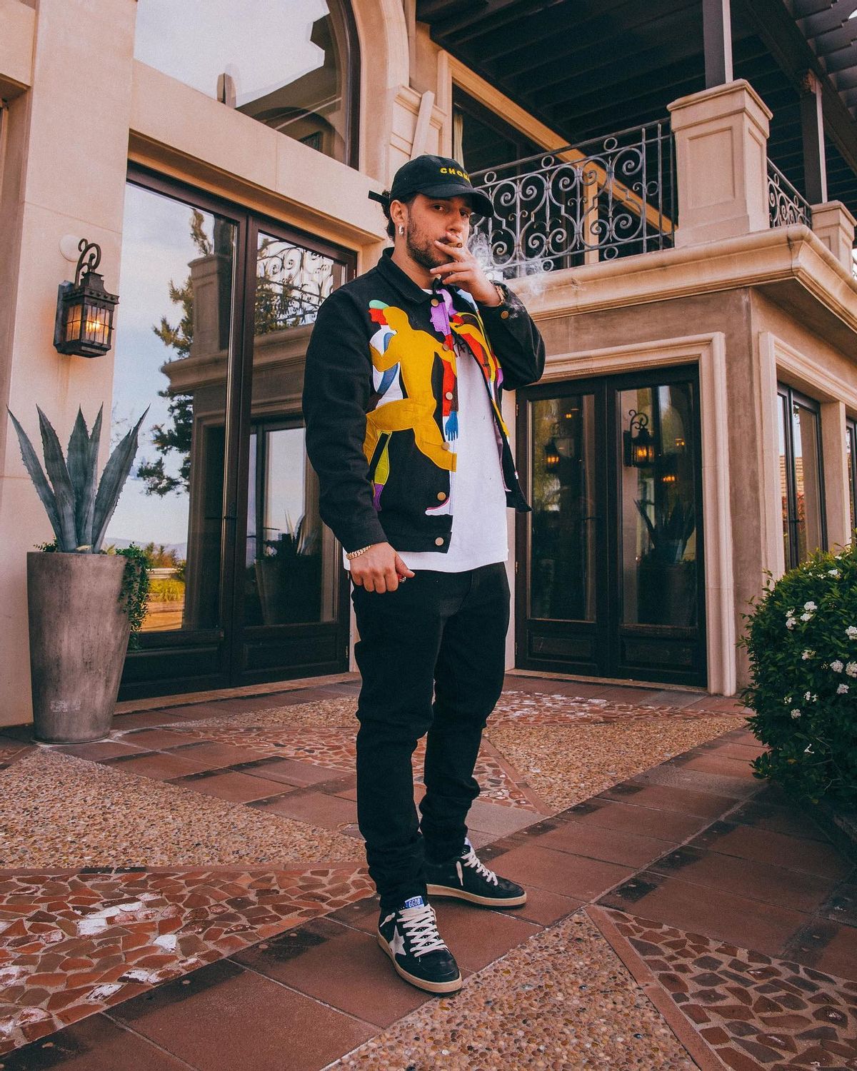 Russ Outfit from April 1, 2021 | WHAT’S ON THE STAR?