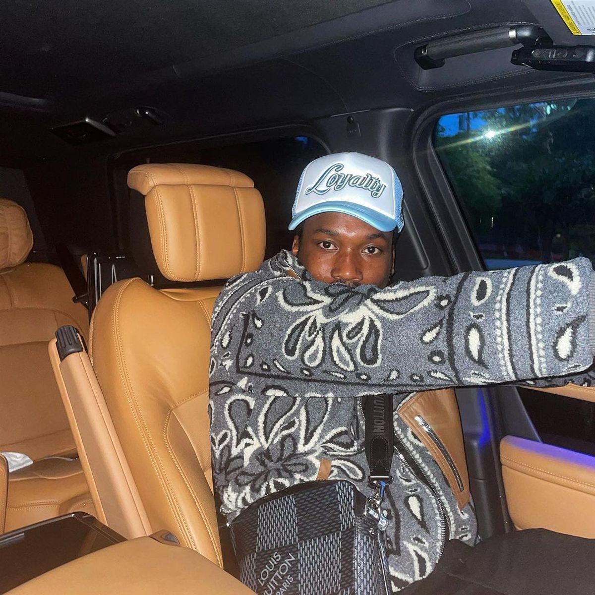 Meek Mill Outfit from April 15, 2021 | WHAT’S ON THE STAR?