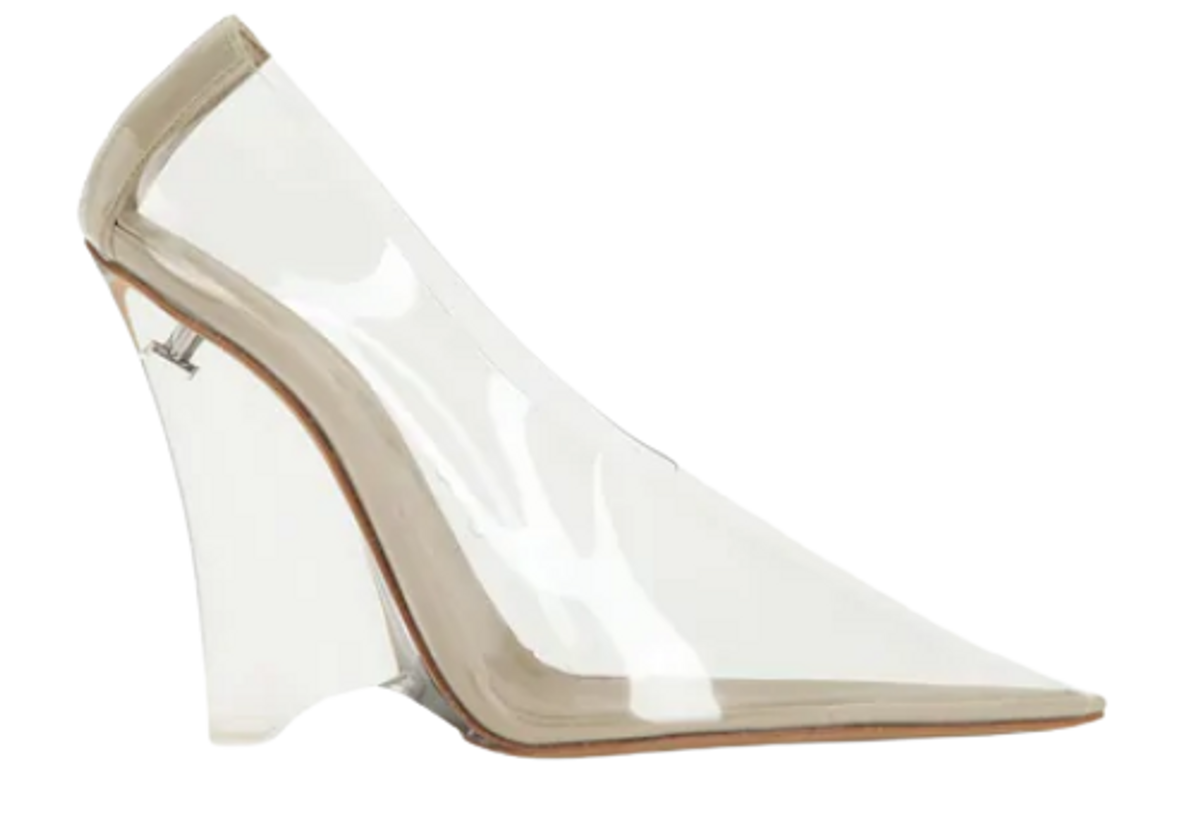 Yeezy Wedge Transparent Pumps | WHAT’S ON THE STAR?