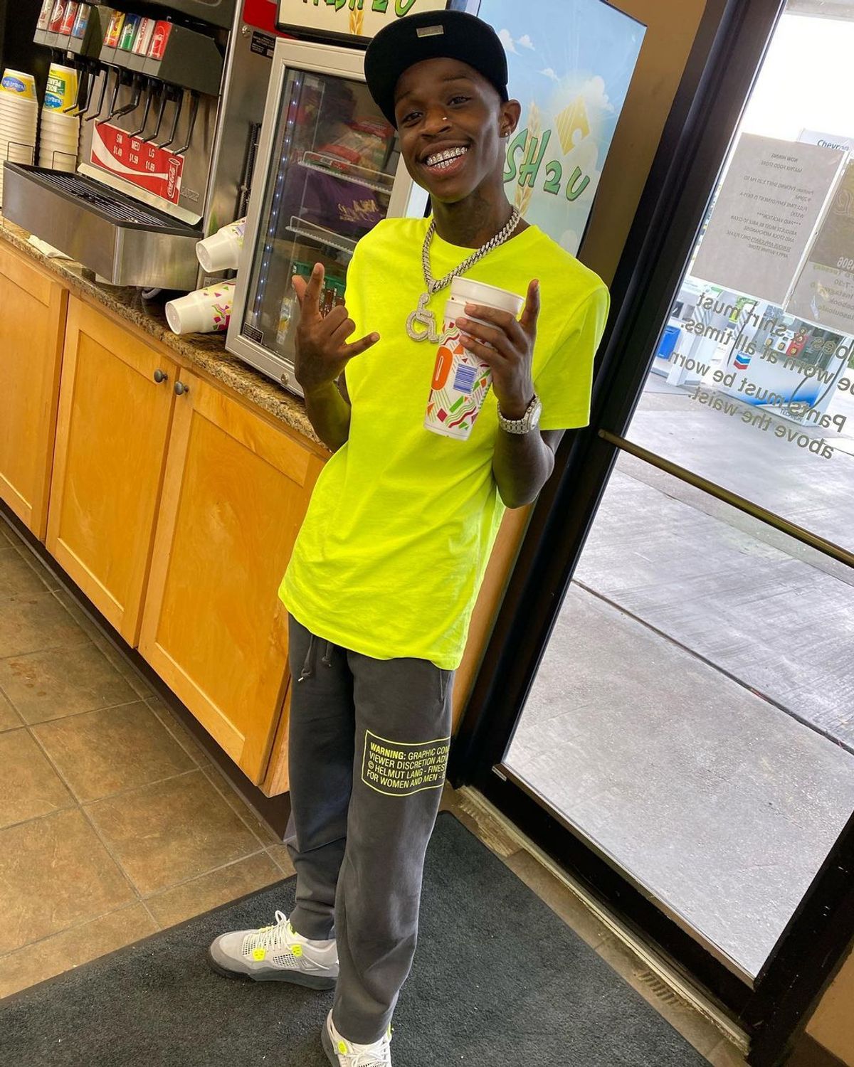 Quando Rondo Outfit from April 24, 2021 | WHAT’S ON THE STAR?