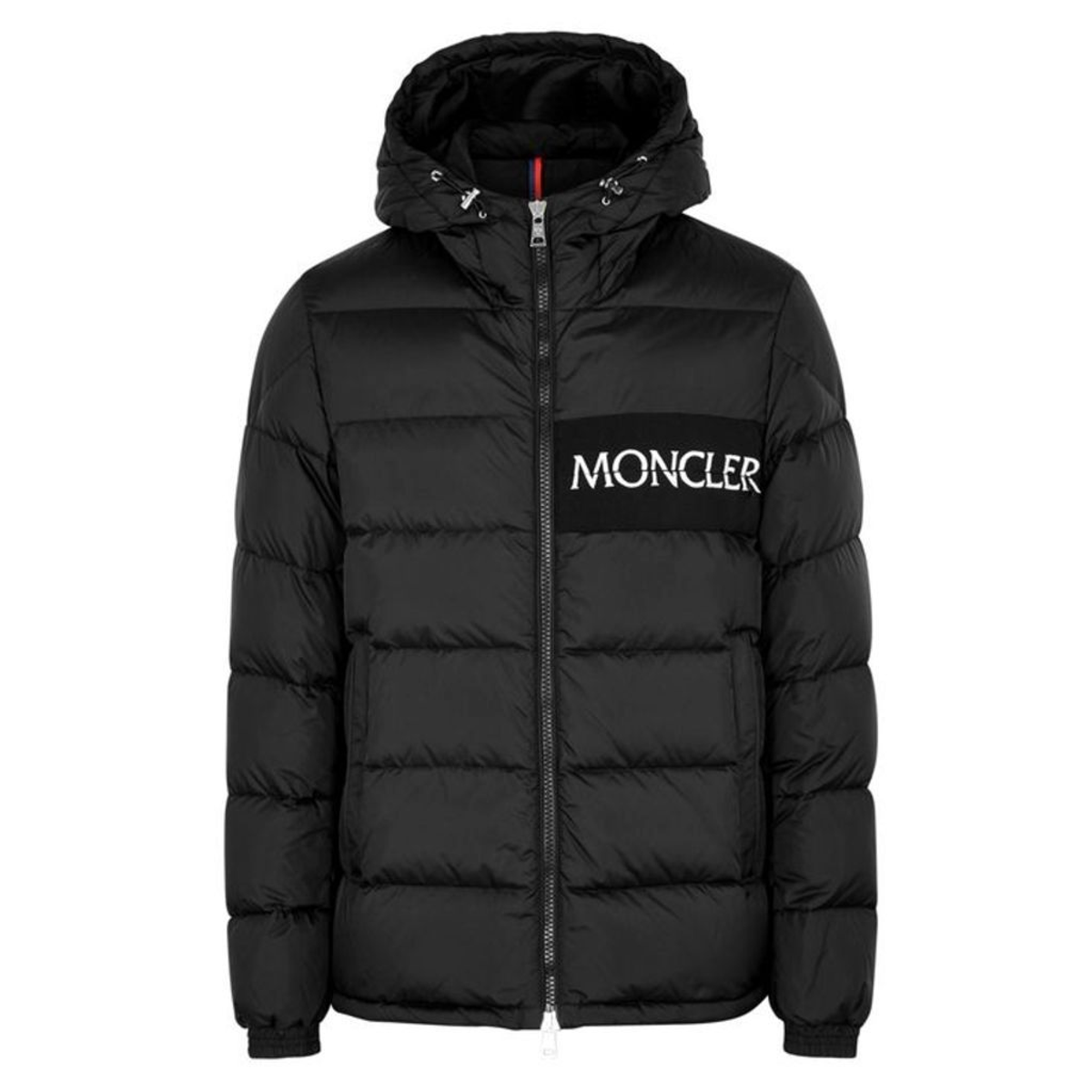 Moncler Logo Puffer Jacket | WHAT’S ON THE STAR?