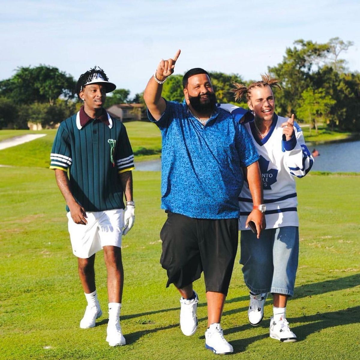 21 Savage Outfit from May 3, 2021 | WHAT’S ON THE STAR?