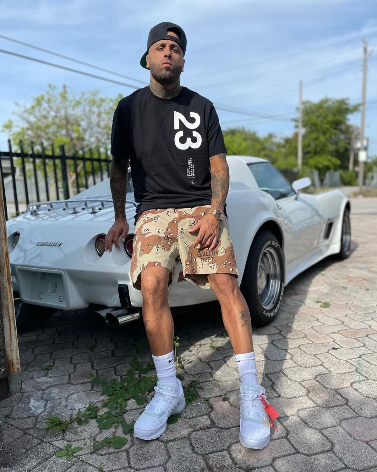 Nicky Jam Outfit from May 3, 2021 | WHAT’S ON THE STAR?