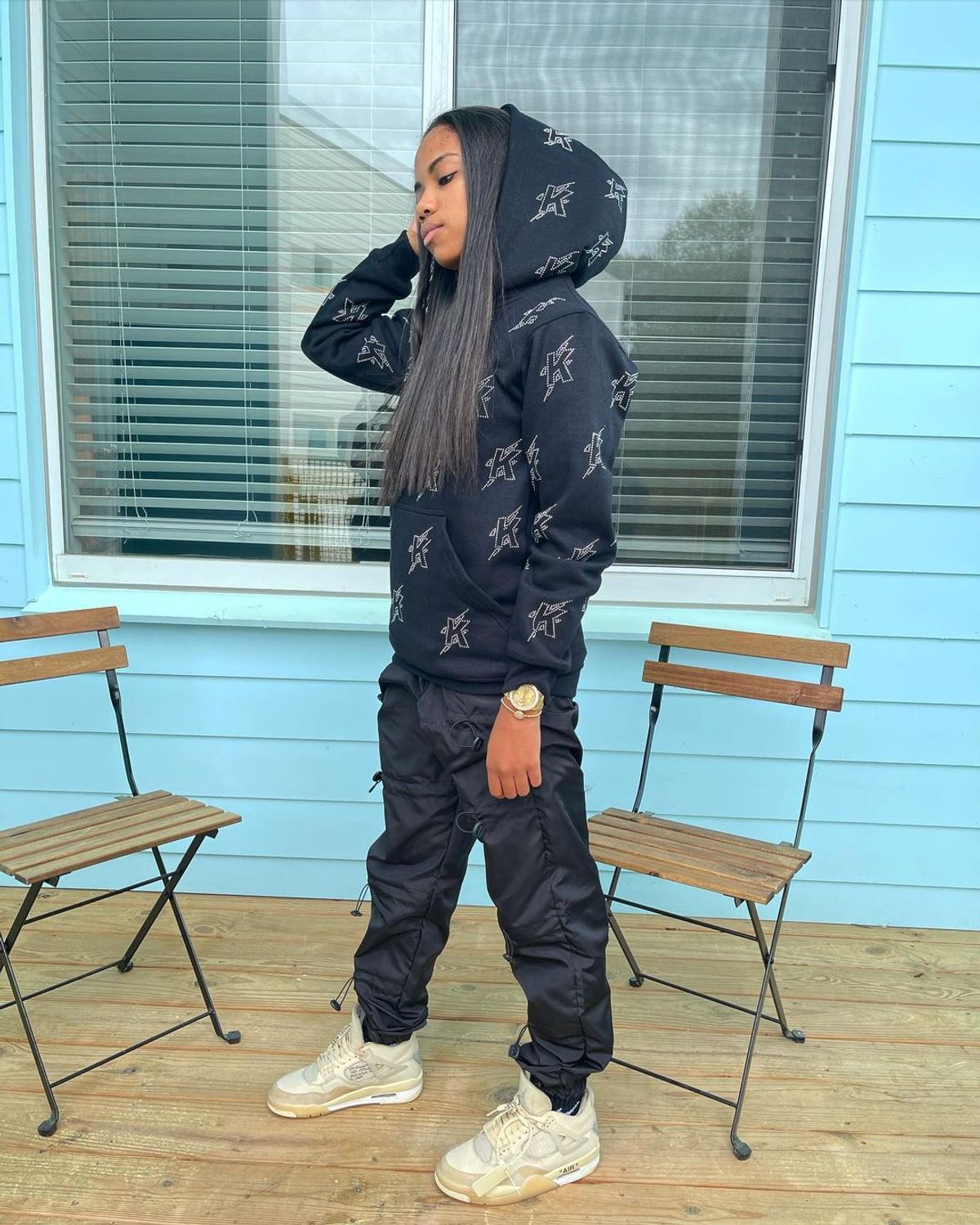 Kings Play: Clothing, Shoes & Accessories | WHAT’S ON THE STAR?
