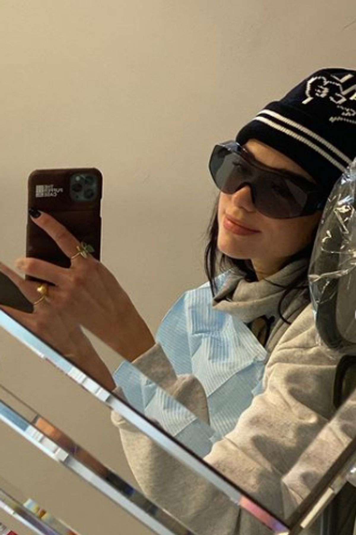 Dua Lipa Outfit from April 29, 2021 | WHAT’S ON THE STAR?