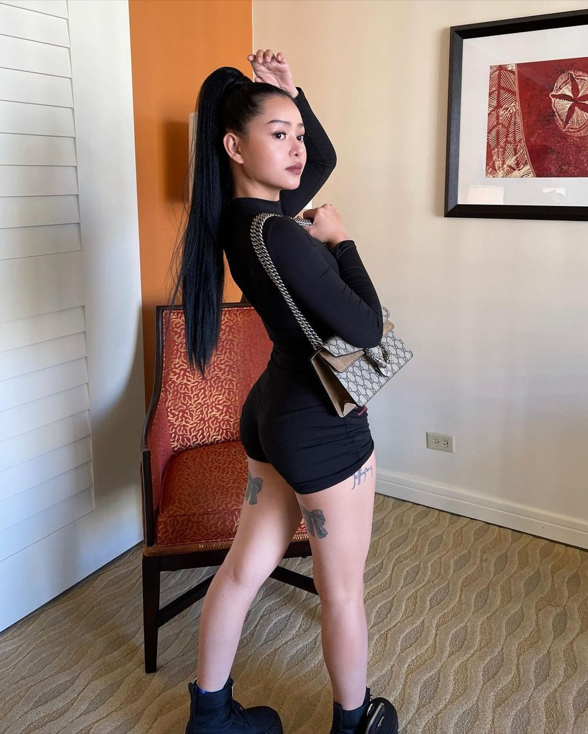 Bella Poarch Outfit from January 9, 2021 | WHAT’S ON THE STAR?