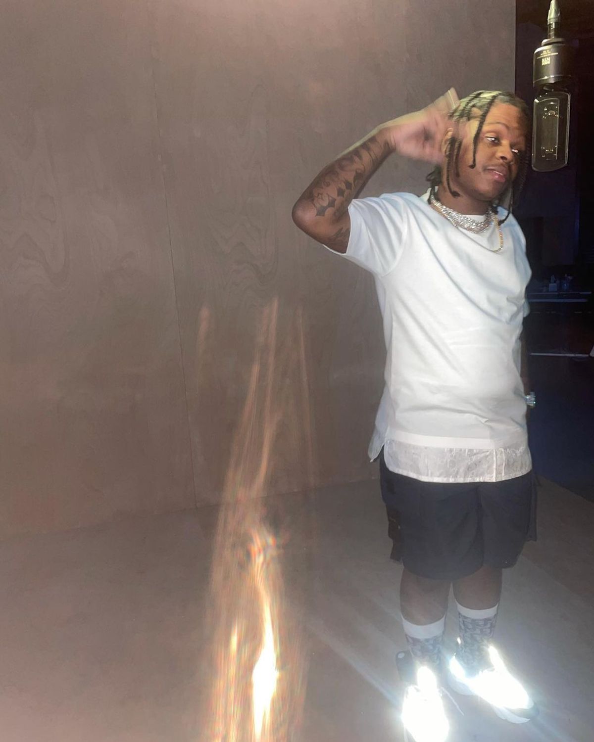 42 Dugg Outfit from May 20, 2021 | WHAT’S ON THE STAR?