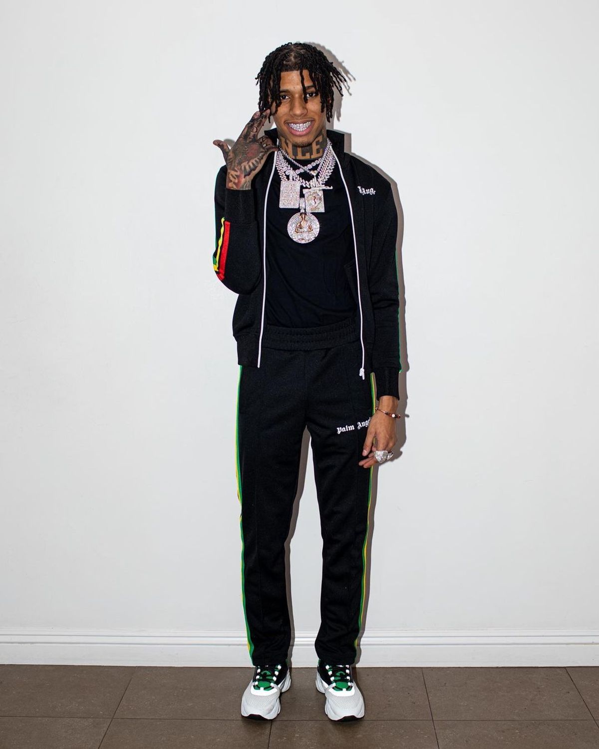 NLE Choppa Outfit from May 20, 2021 | WHAT’S ON THE STAR?