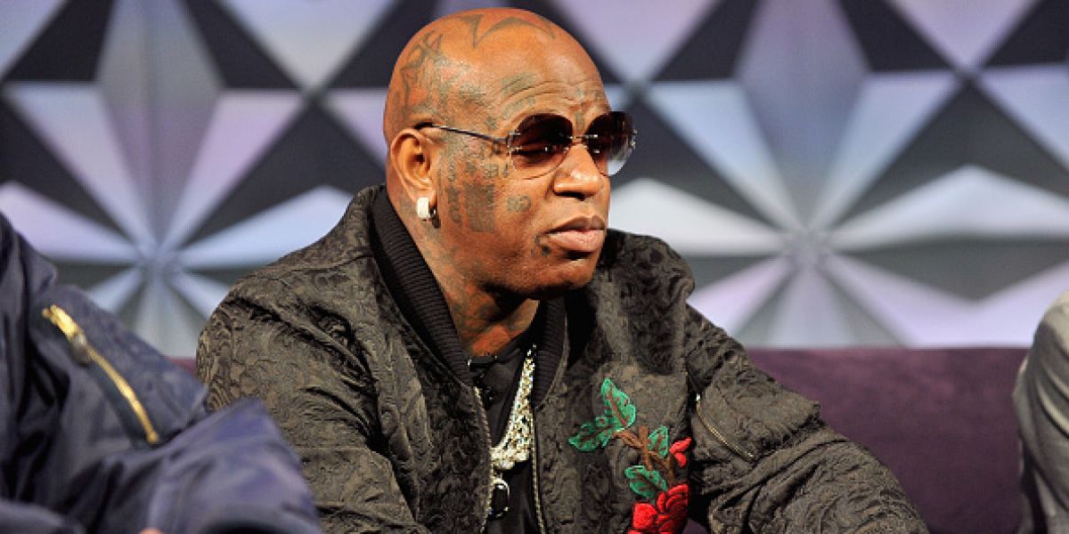 Birdman: Outfits, Clothes, Style and Fashion | WHAT’S ON THE STAR?