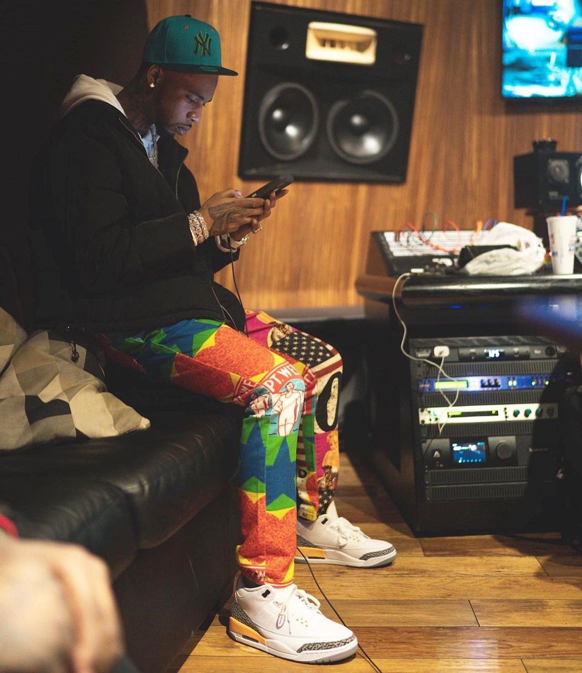 Key Glock Outfit from May 31, 2021 | WHAT’S ON THE STAR?