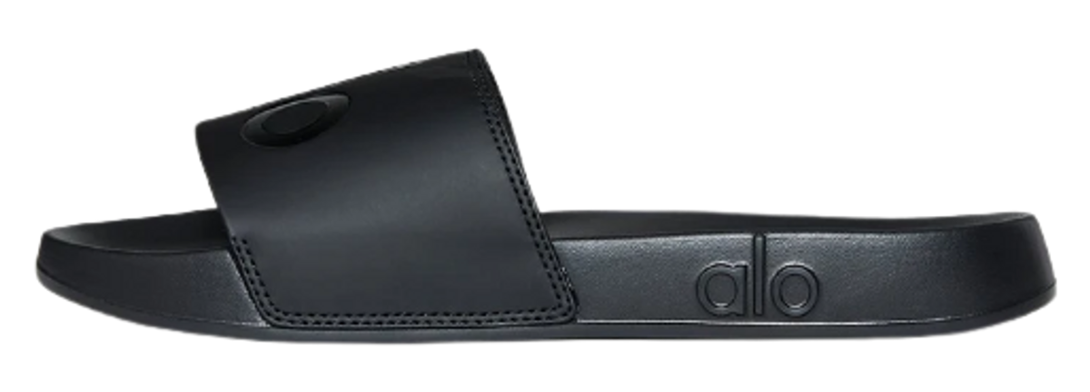Alo Yoga It Slide 2 Black Sandals | WHAT’S ON THE STAR?