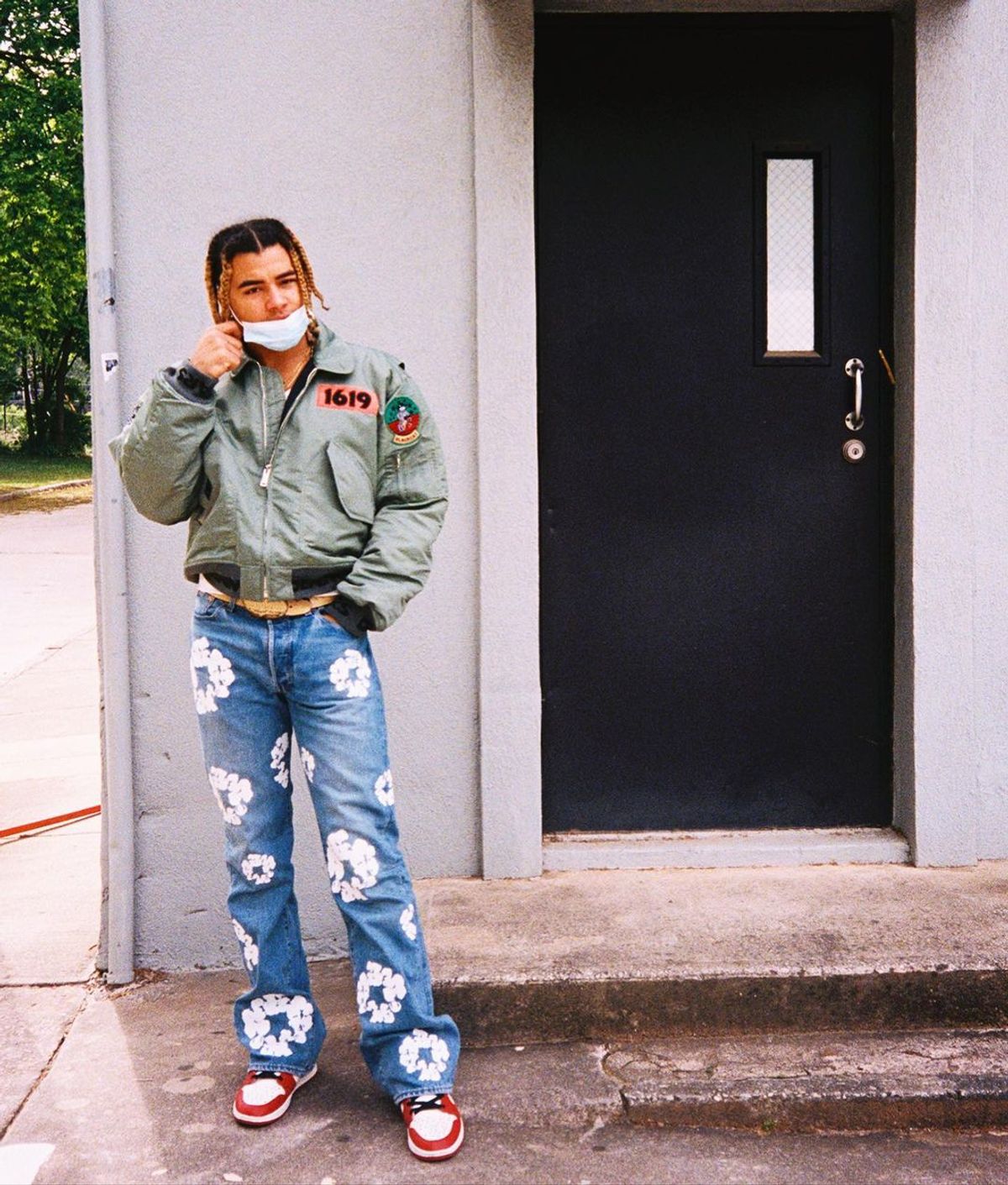 24kGoldn Outfit from June 8, 2021 | WHAT’S ON THE STAR?