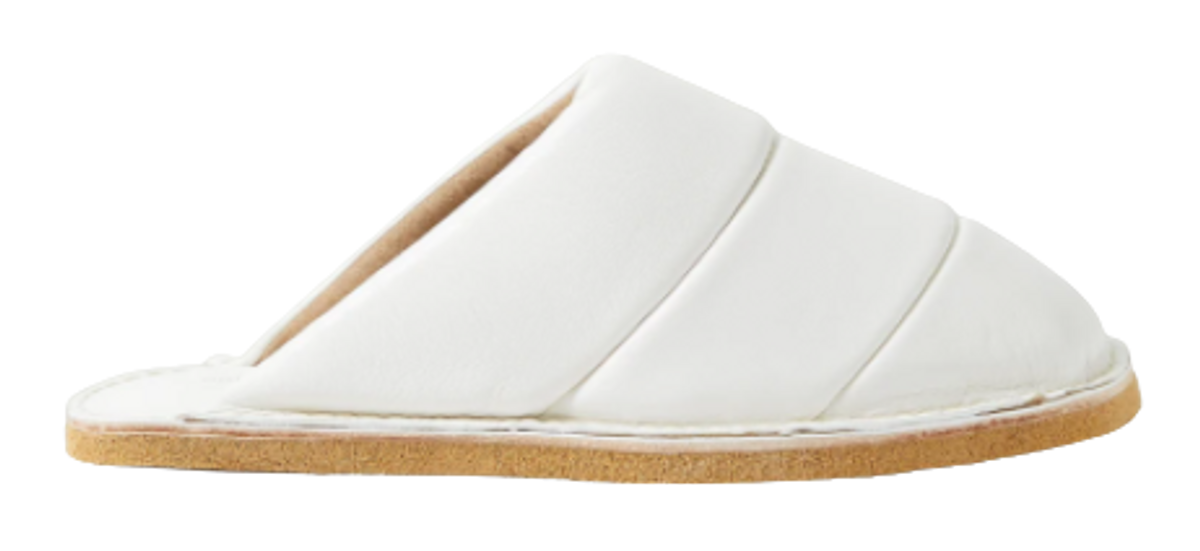 Dries Van Noten Quilted Leather White Slippers | WHAT’S ON THE STAR?