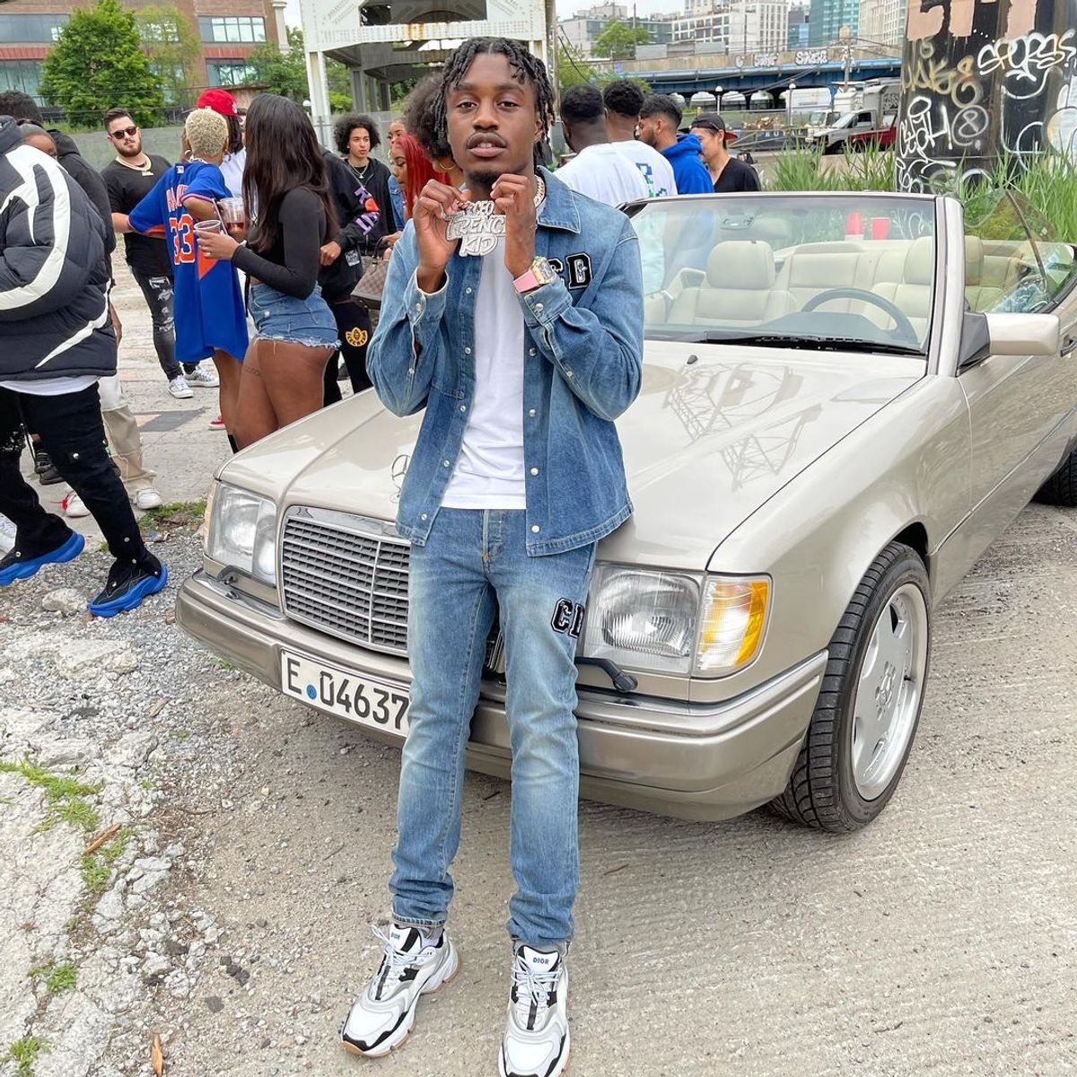 lil-tjay-outfit-from-june-14-2021-what-s-on-the-star
