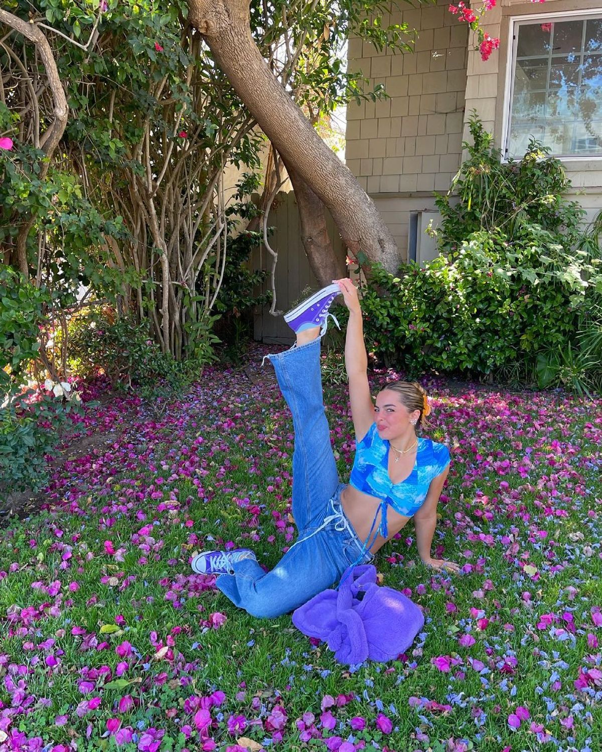 Addison Rae Outfit from June 13, 2021 | WHAT’S ON THE STAR?