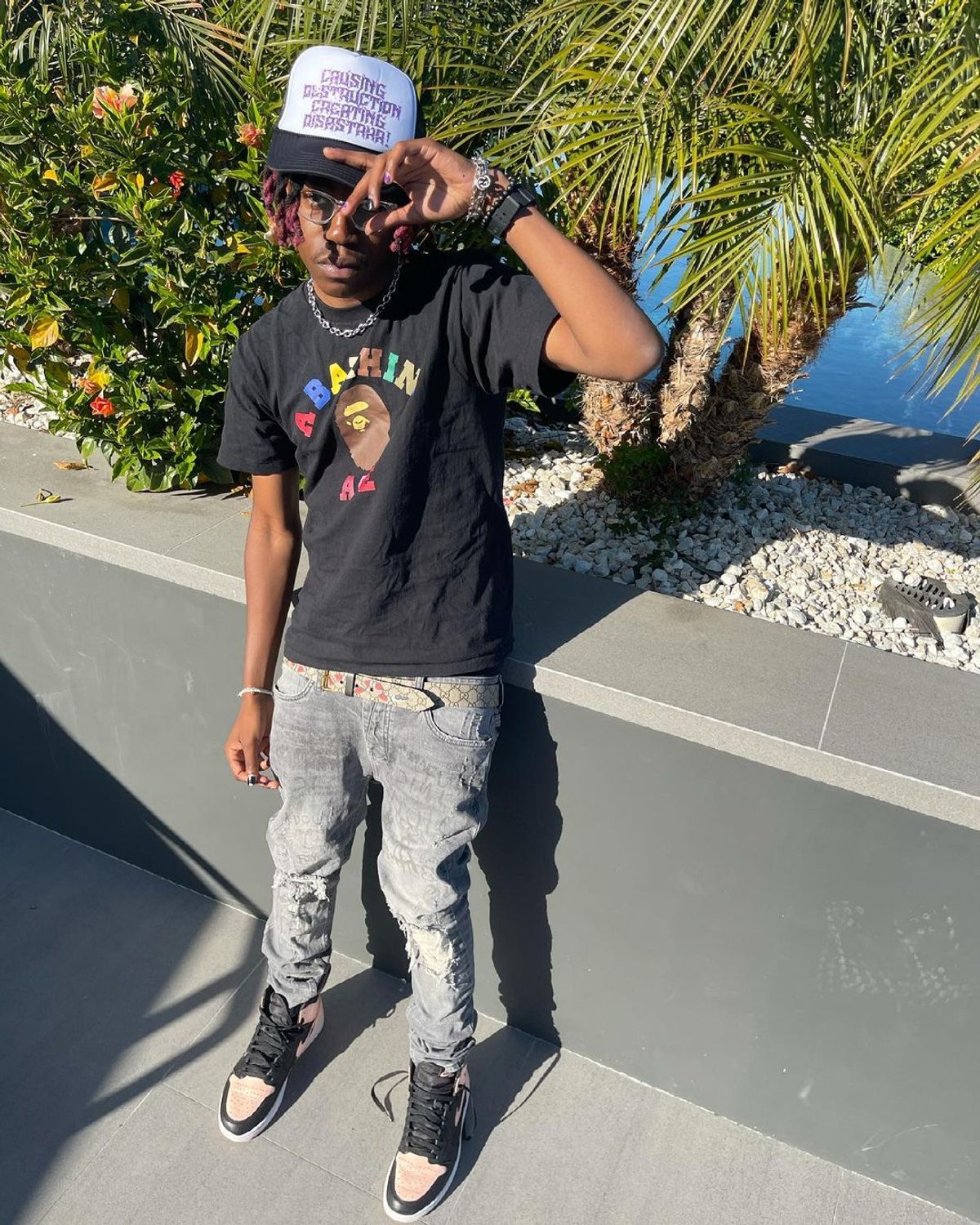 Dro Kenji: Outfits, Clothes, Style and Fashion | WHAT’S ON THE STAR?