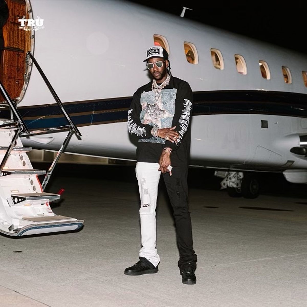 2 Chainz Outfit from June 21, 2021 | WHAT’S ON THE STAR?