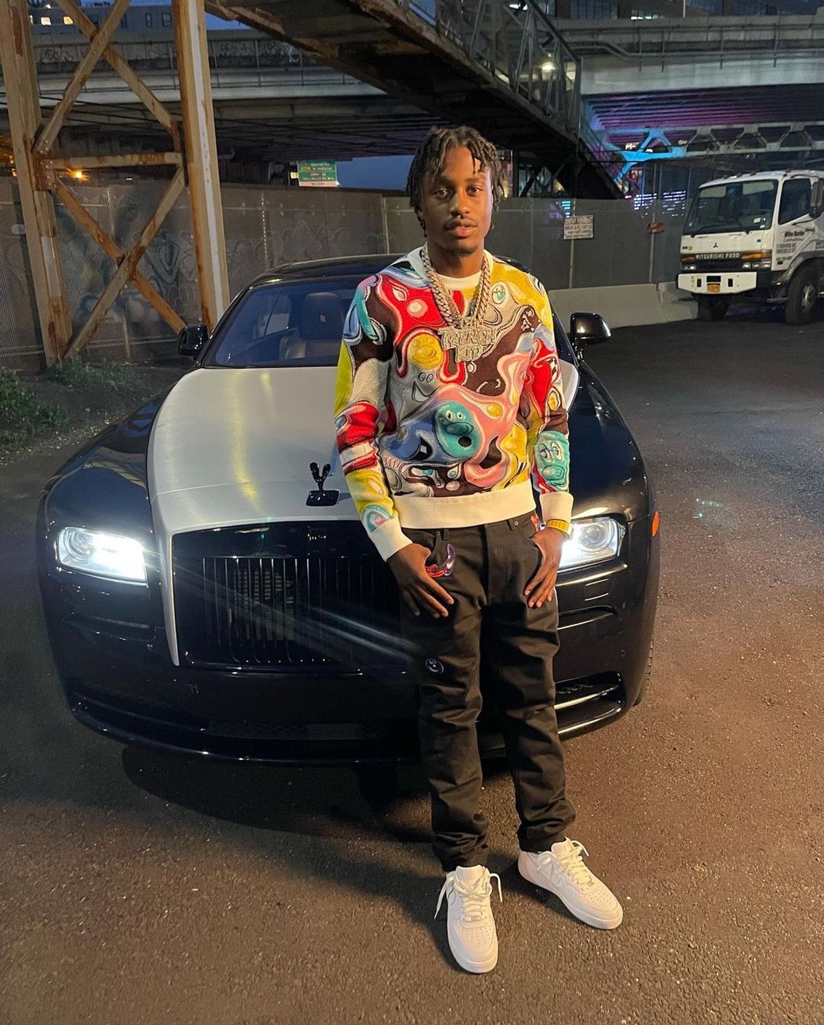 Lil Tjay Outfit from June 27, 2021 | WHAT’S ON THE STAR?