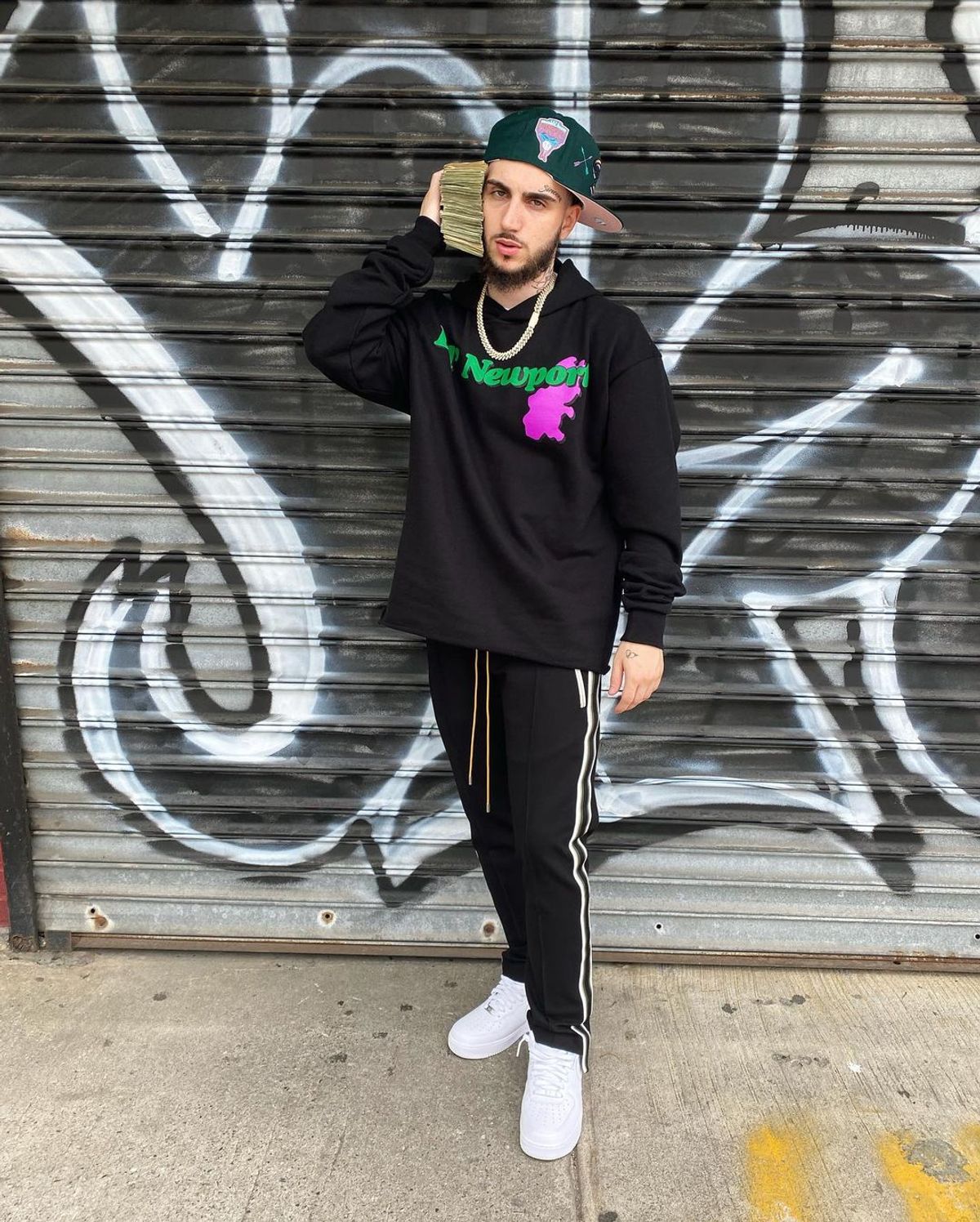 ABG Neal Outfit from April 30, 2021 | WHAT’S ON THE STAR?