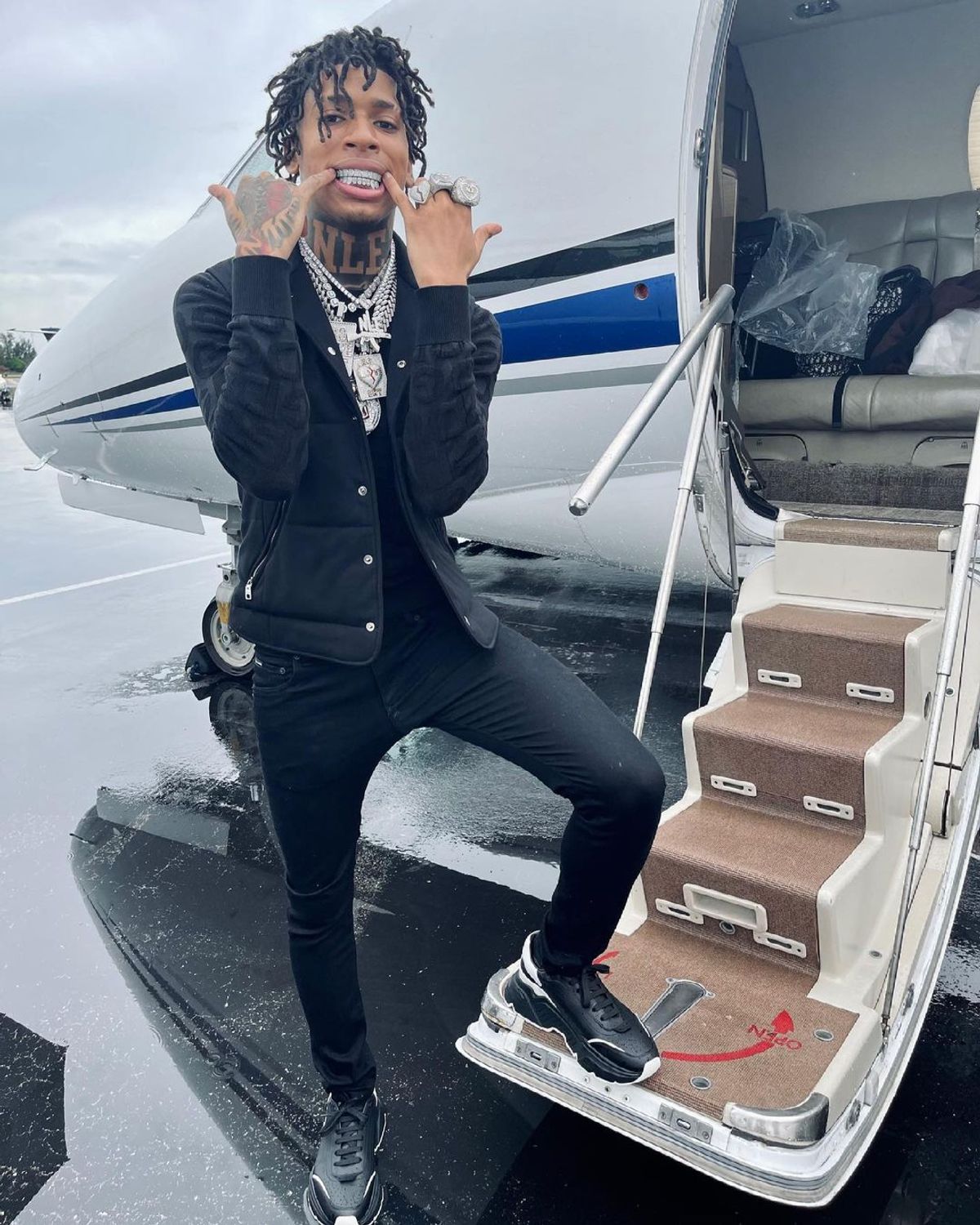 NLE Choppa Outfit from June 26, 2021 | WHAT’S ON THE STAR?
