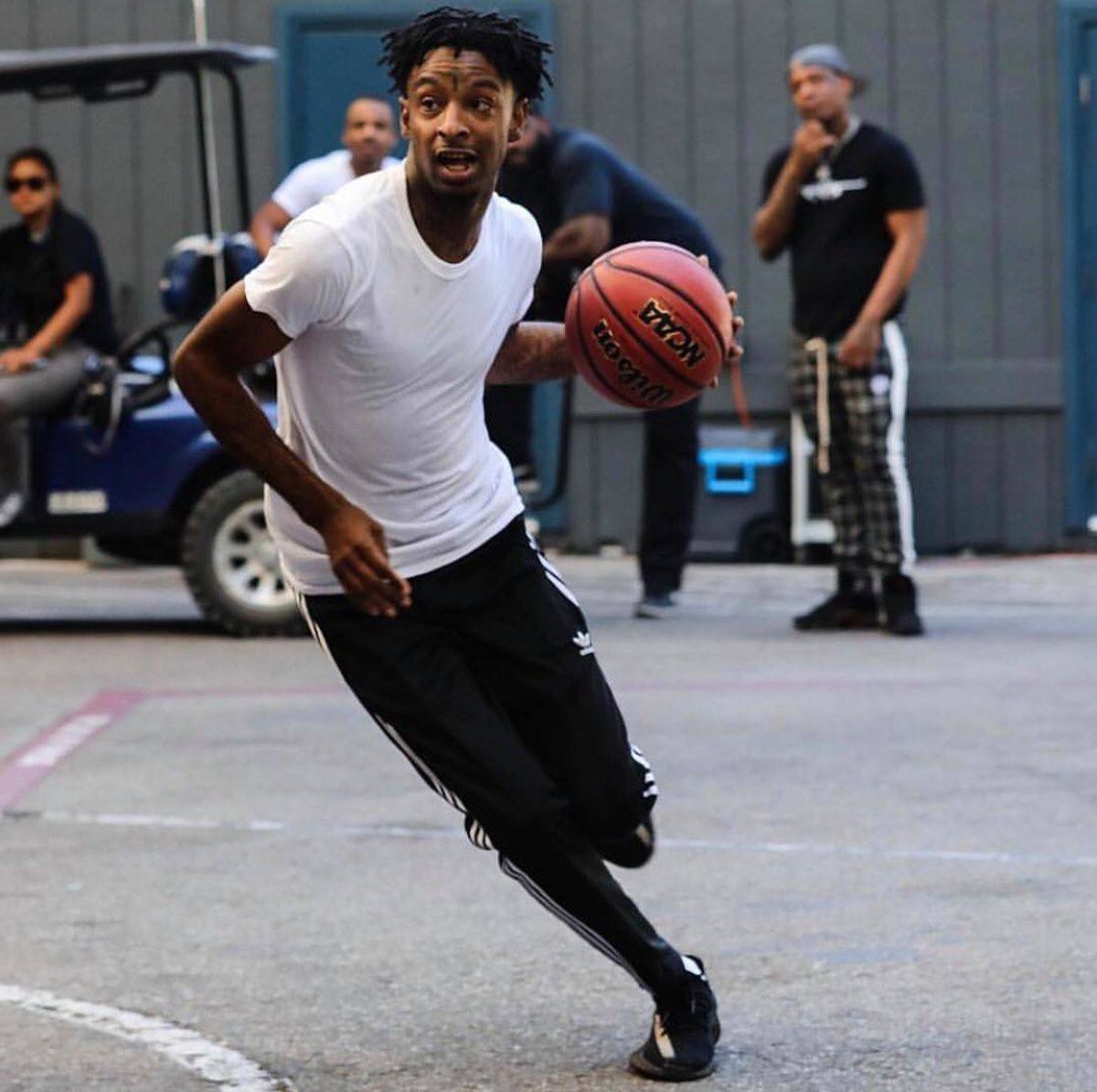 21 Savage Outfit from July 20, 2018 | WHAT’S ON THE STAR?