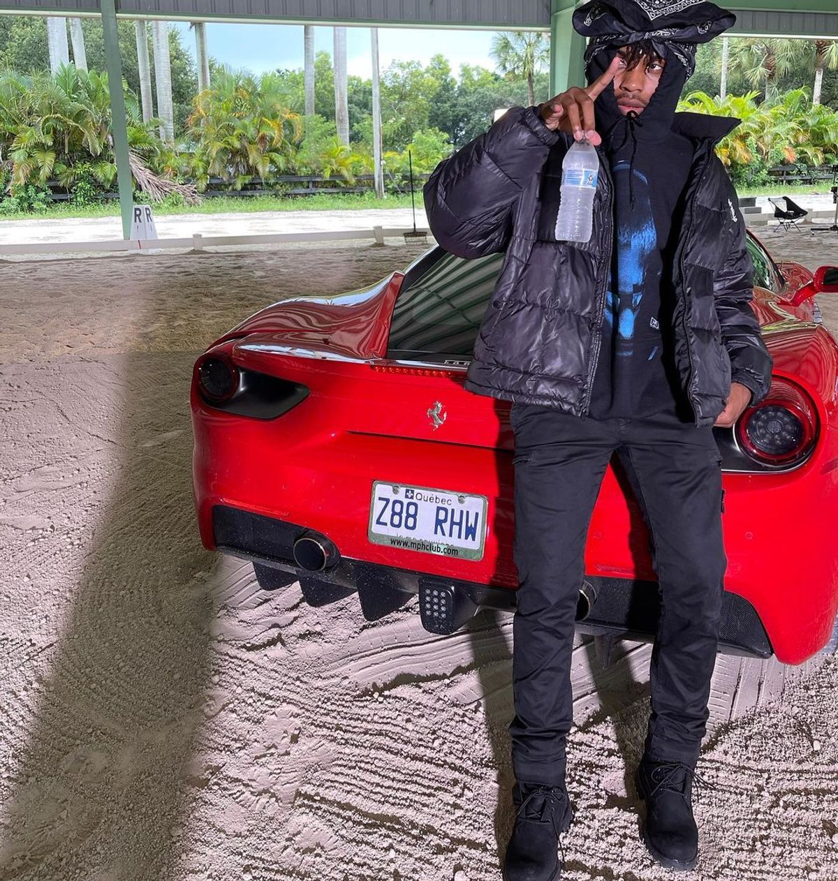 Snot Outfit from July 2, 2021 | WHAT’S ON THE STAR?