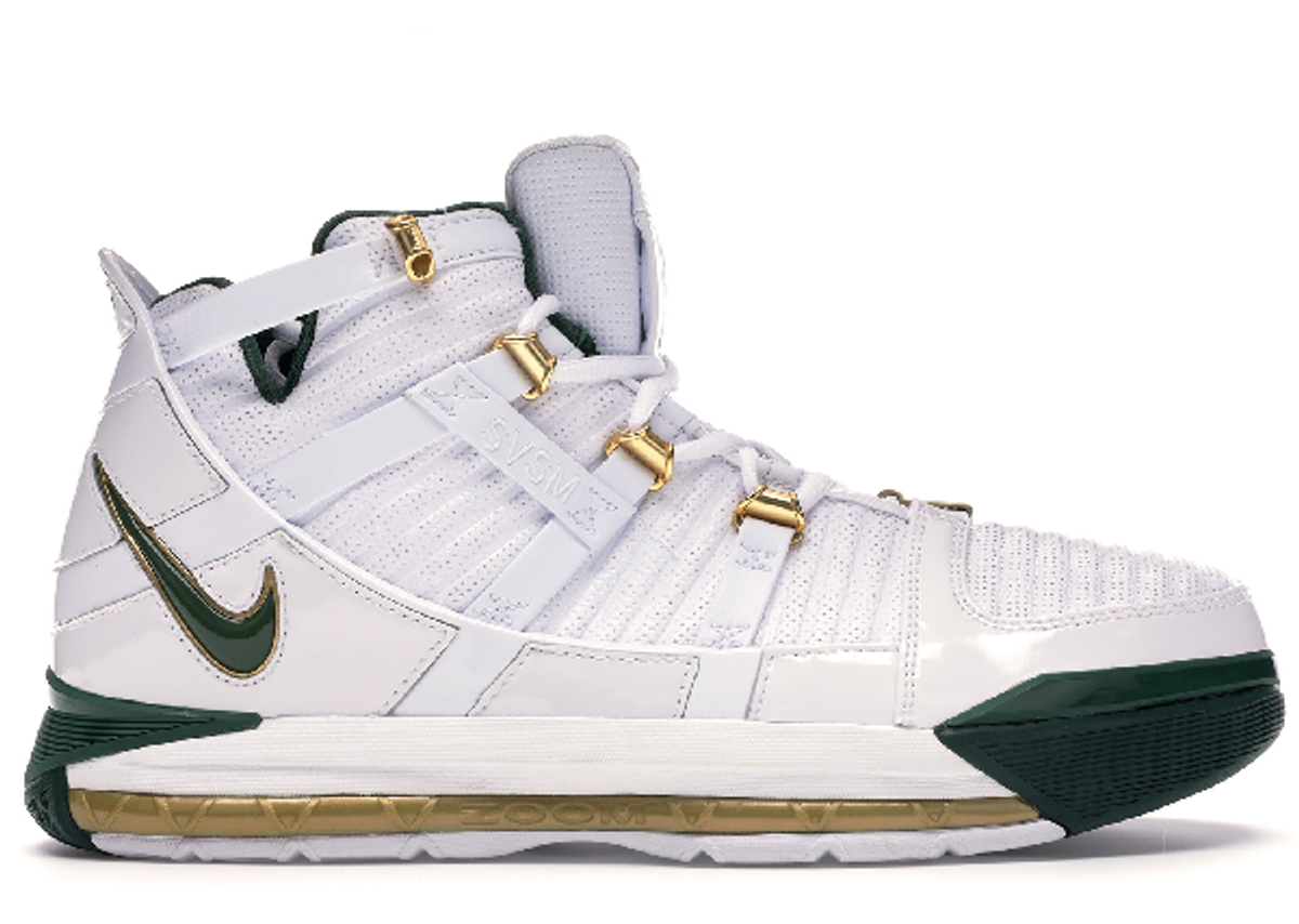 Nike Zoom LeBron 3 SVSM Home Sneakers | WHAT’S ON THE STAR?