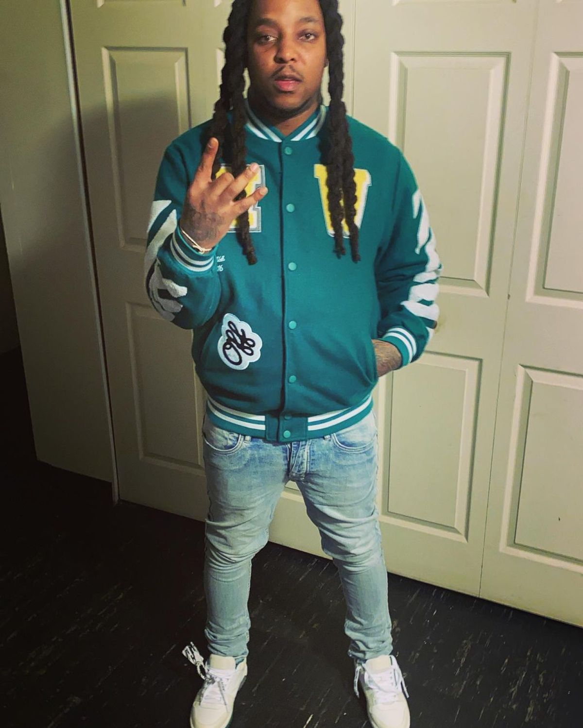 Tadoe Outfit from January 1, 2021 | WHAT’S ON THE STAR?