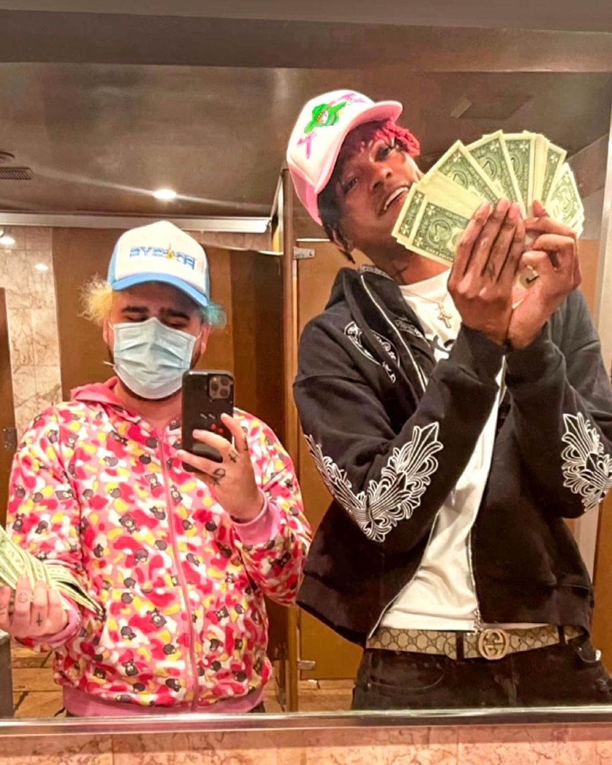 DC The Don Outfit from June 22, 2021 | WHAT’S ON THE STAR?