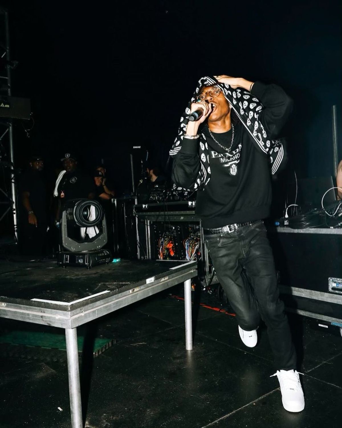 Lil Tecca Outfit from July 24, 2021 | WHAT’S ON THE STAR?