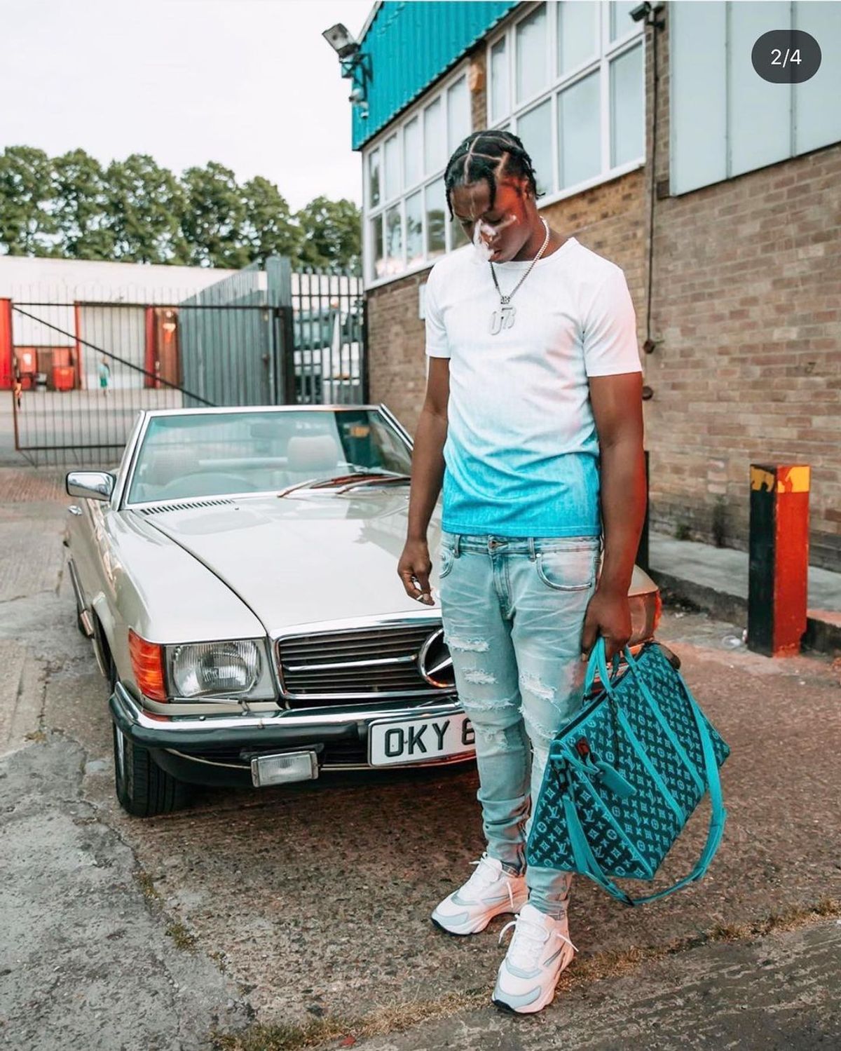 Abra Cadabra Outfit from December 27, 2020 | WHAT’S ON THE STAR?