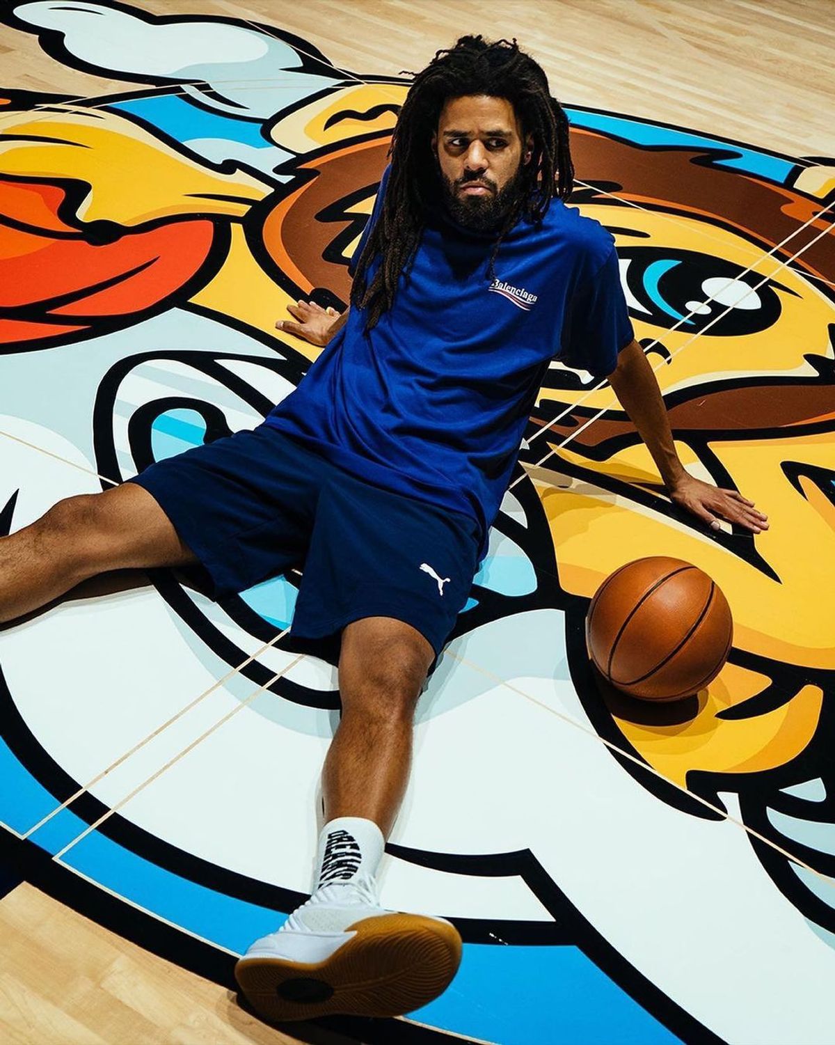 J. Cole Outfit from July 30, 2021 | WHAT’S ON THE STAR?